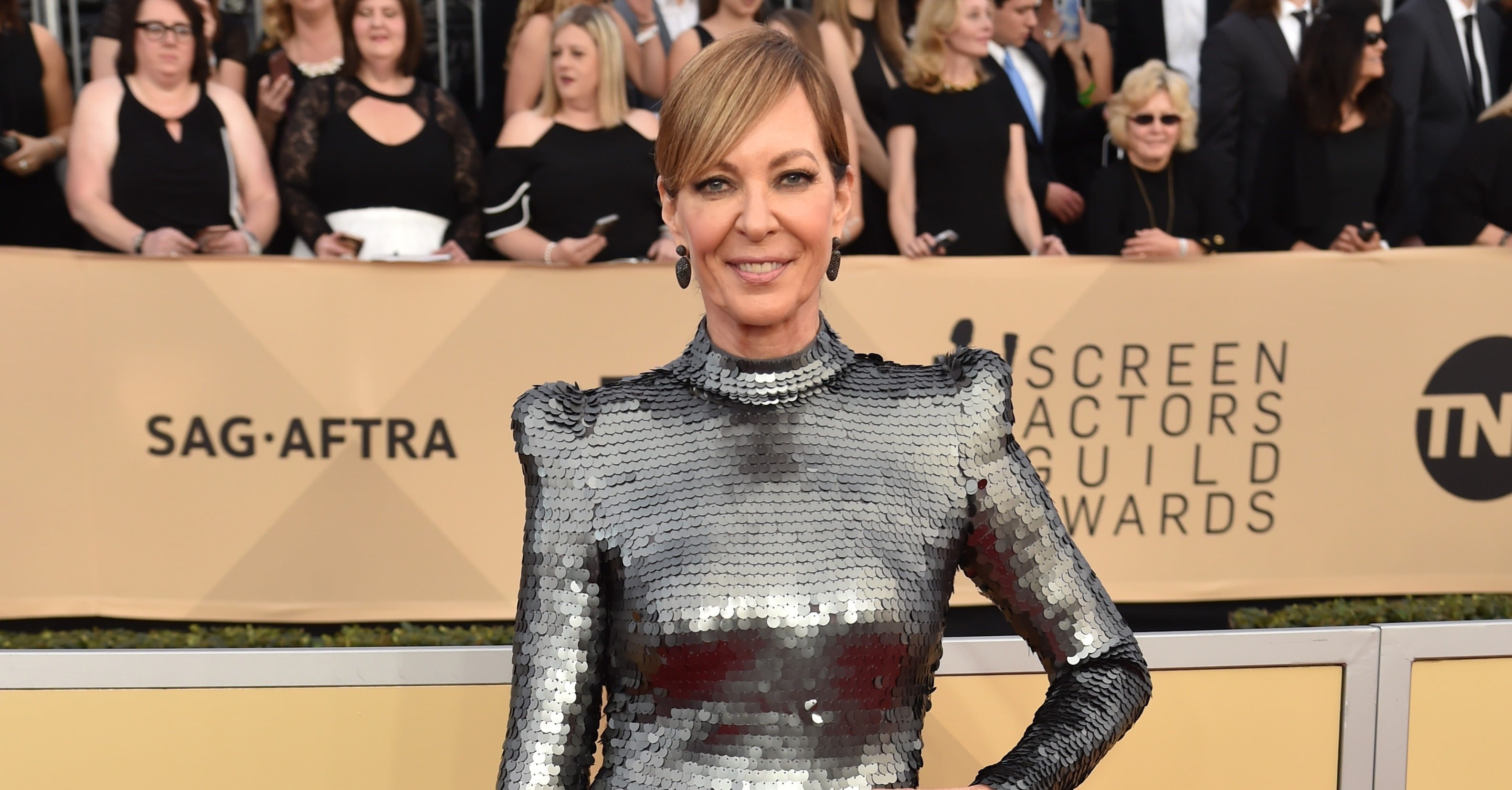 Allison Janney's Dress at SAG Awards 2018 | PS UK Fashion