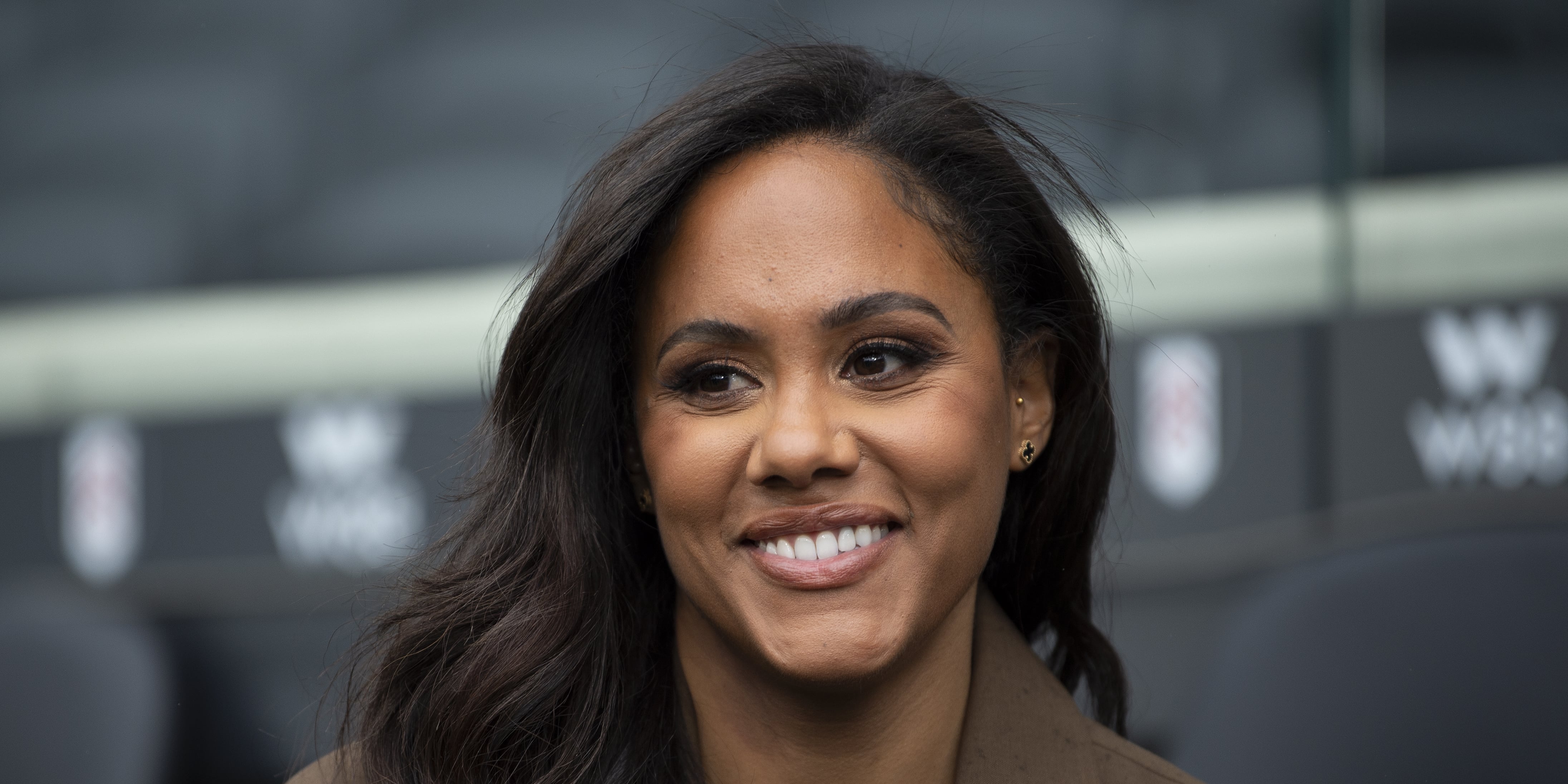 Alex Scott Wears OneLove Armband at FIFA World Cup 2022 | PS UK Celebrity