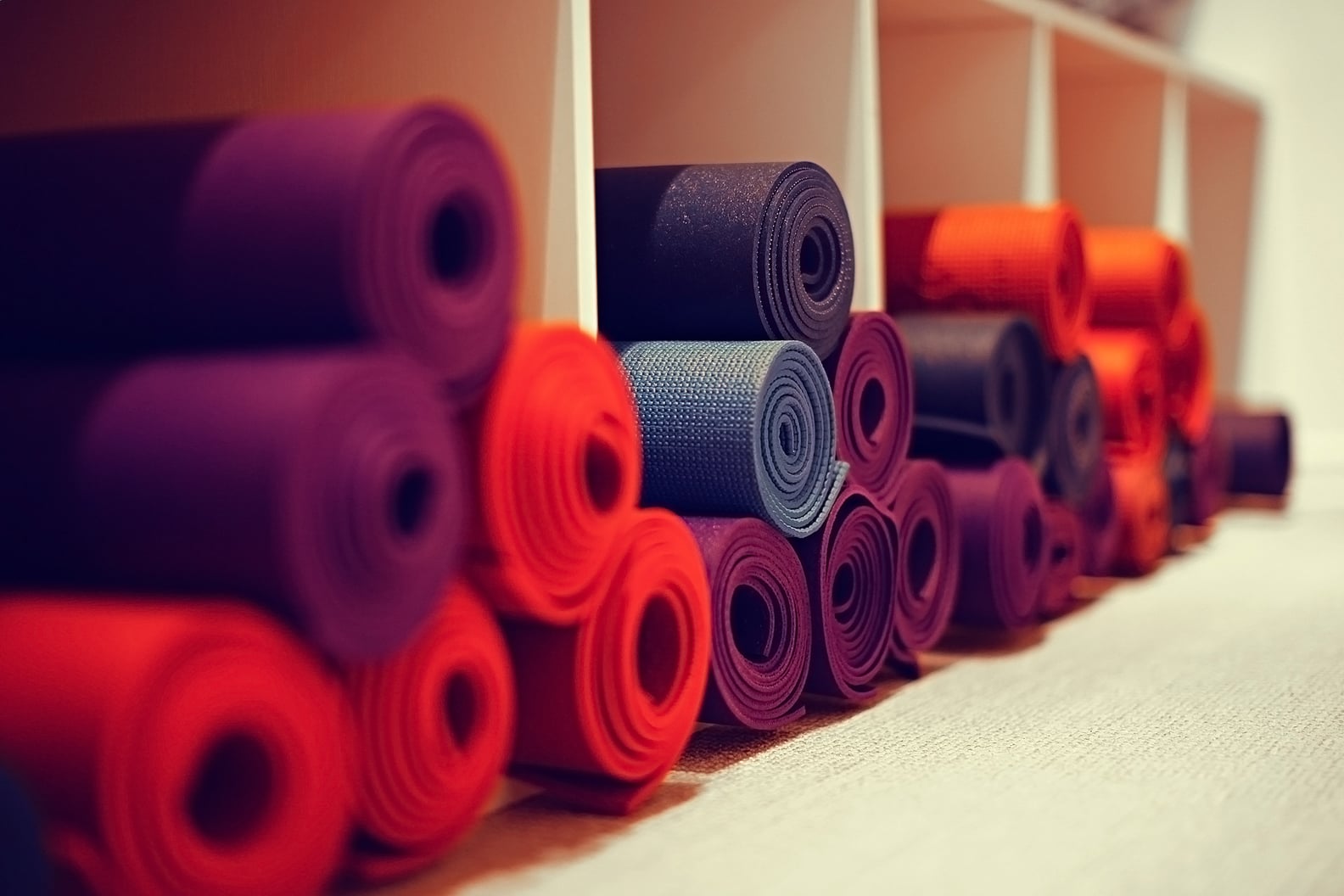 26 Ways to Reuse Your Old Yoga Mat | POPSUGAR Fitness