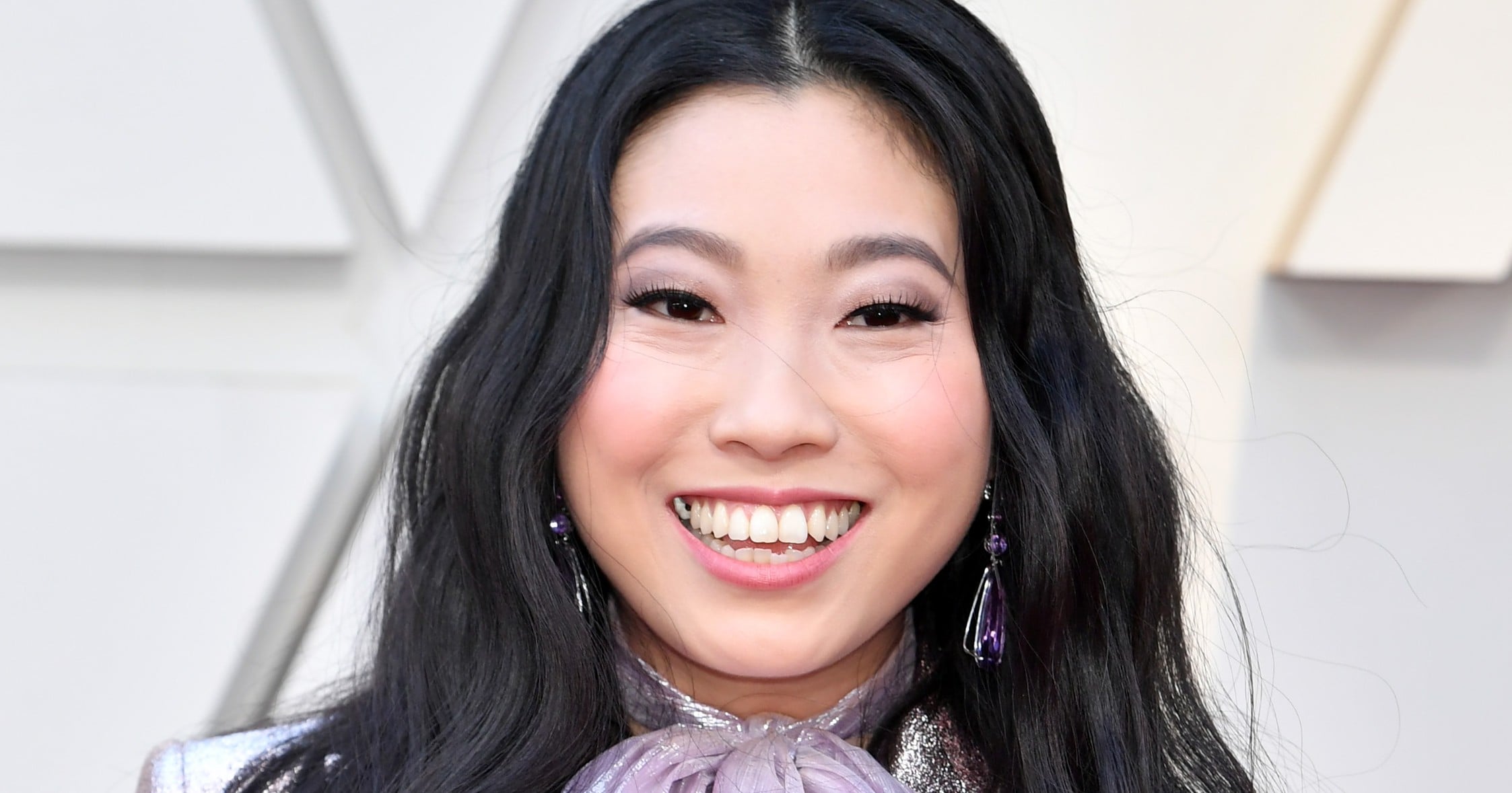 Awkwafina Oscars Makeup 2019 | PS Beauty