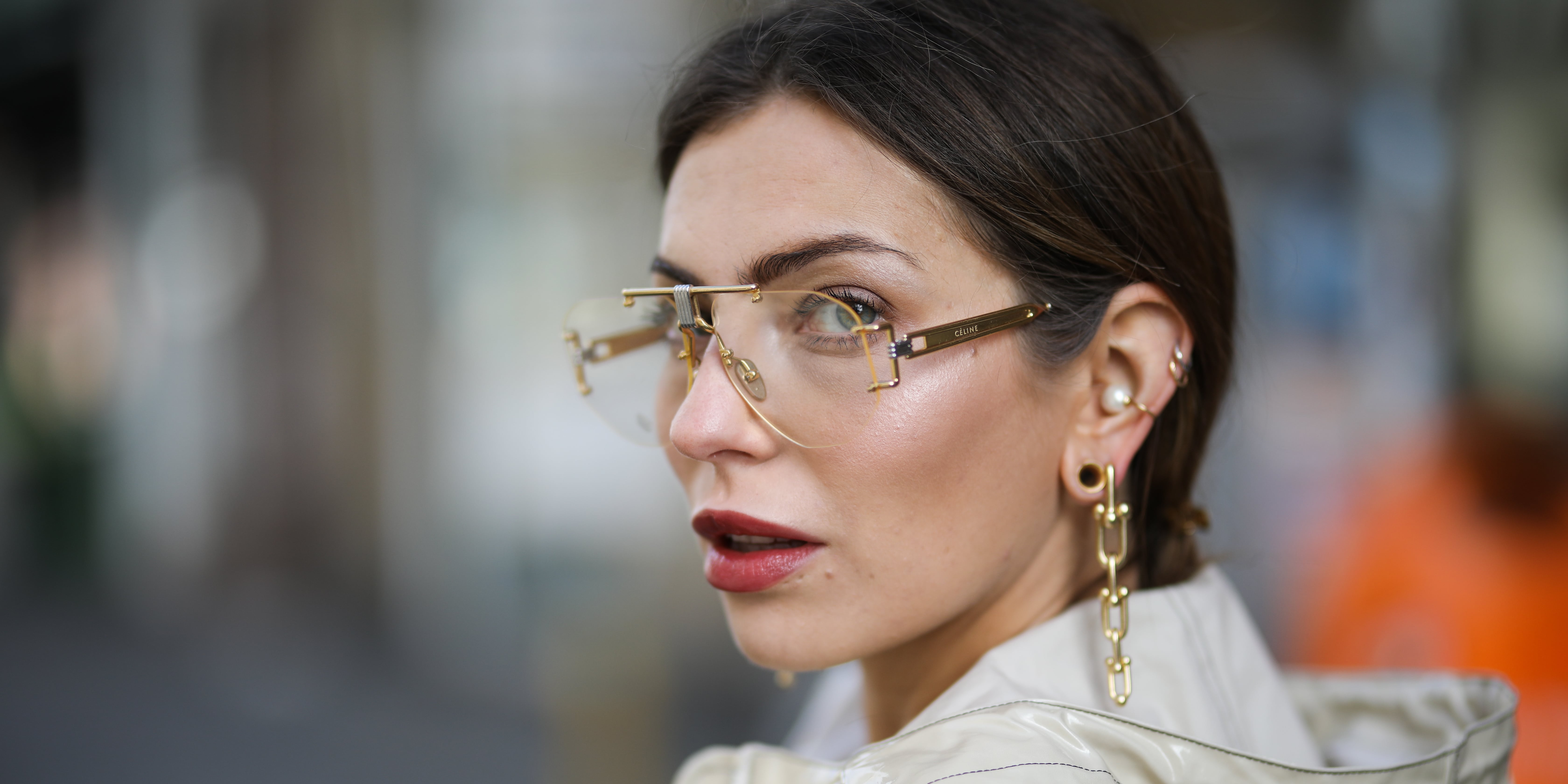 The "Bermuda Triangle" Piercing Trend All Over Instagram | PS Beauty