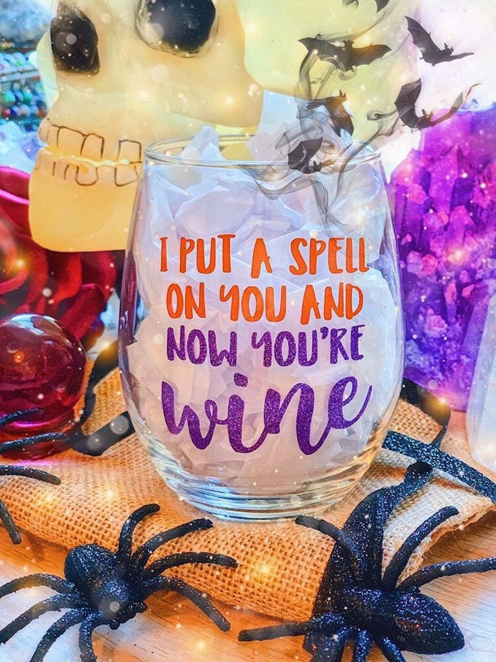 25+ Hocus Pocus Wine Glasses That Are Truly Perfect | PS Food
