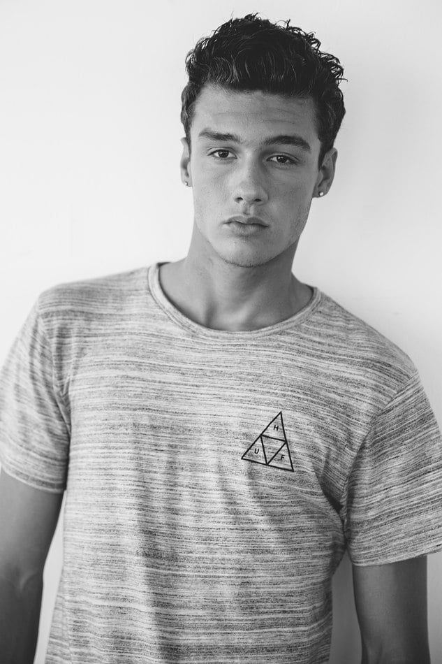 Kendall Jenner and Gigi Hadid Discover Model John Economou | PS Fashion