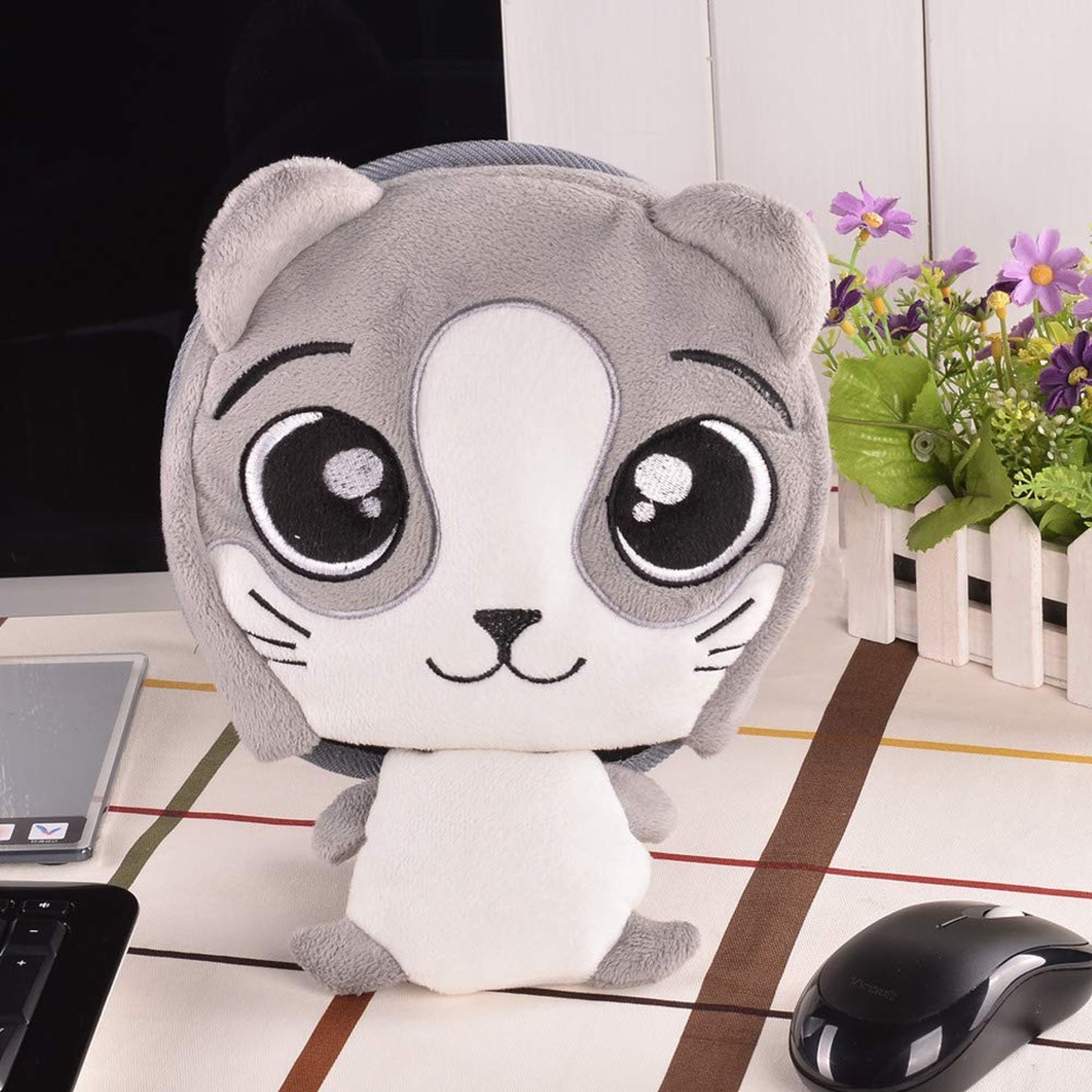 Products That Will Help You Stay Warm in a Cold Office | PS Love