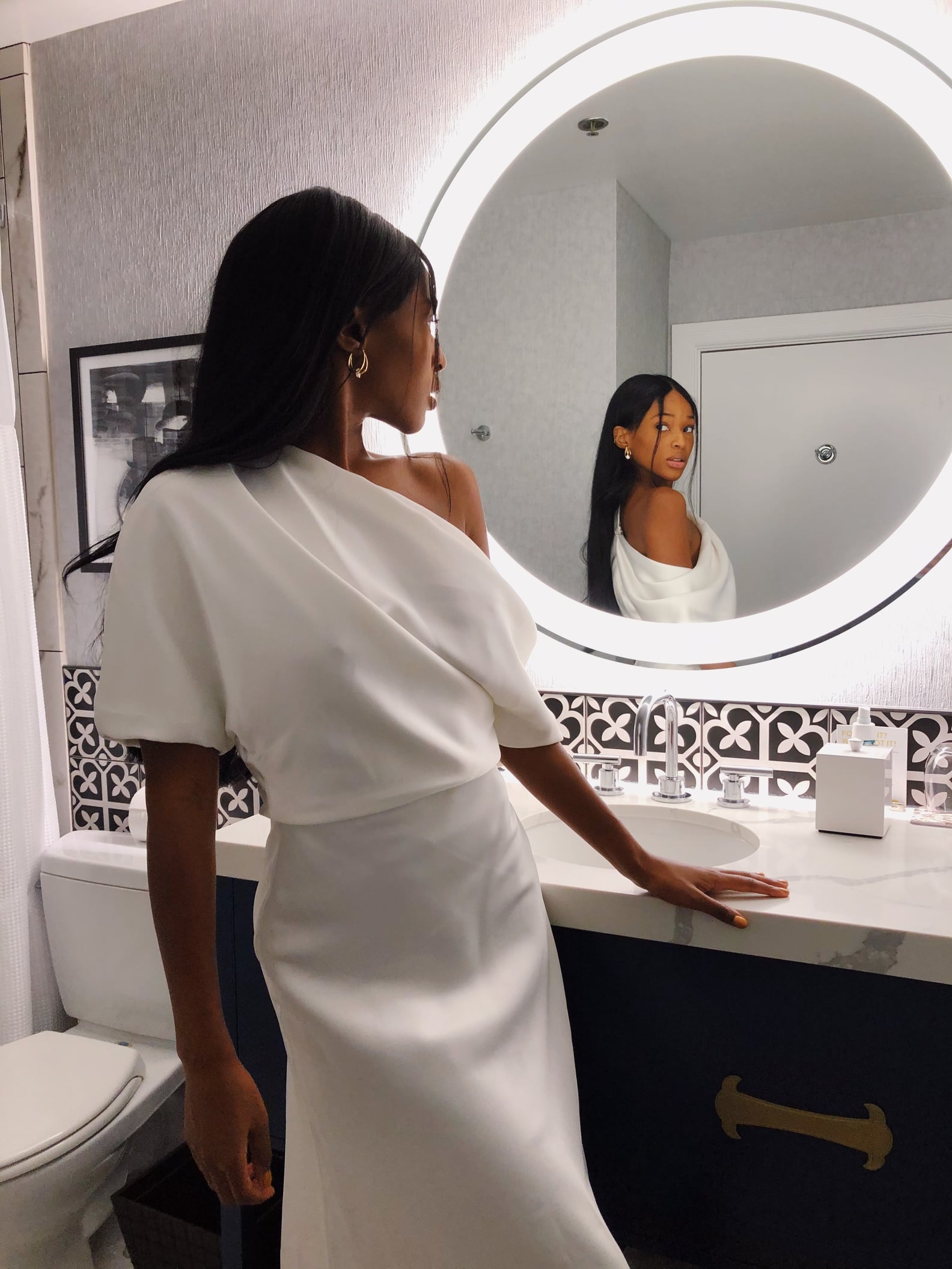 Virtual Wedding Dress Appointment During the COVID-19 Crisis | PS Fashion