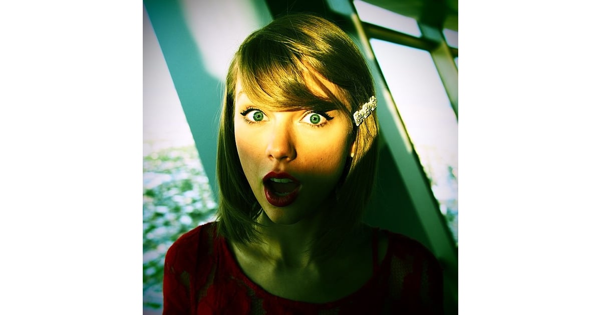 Taylor Swift showed off her signature surprised face before the ACM ...