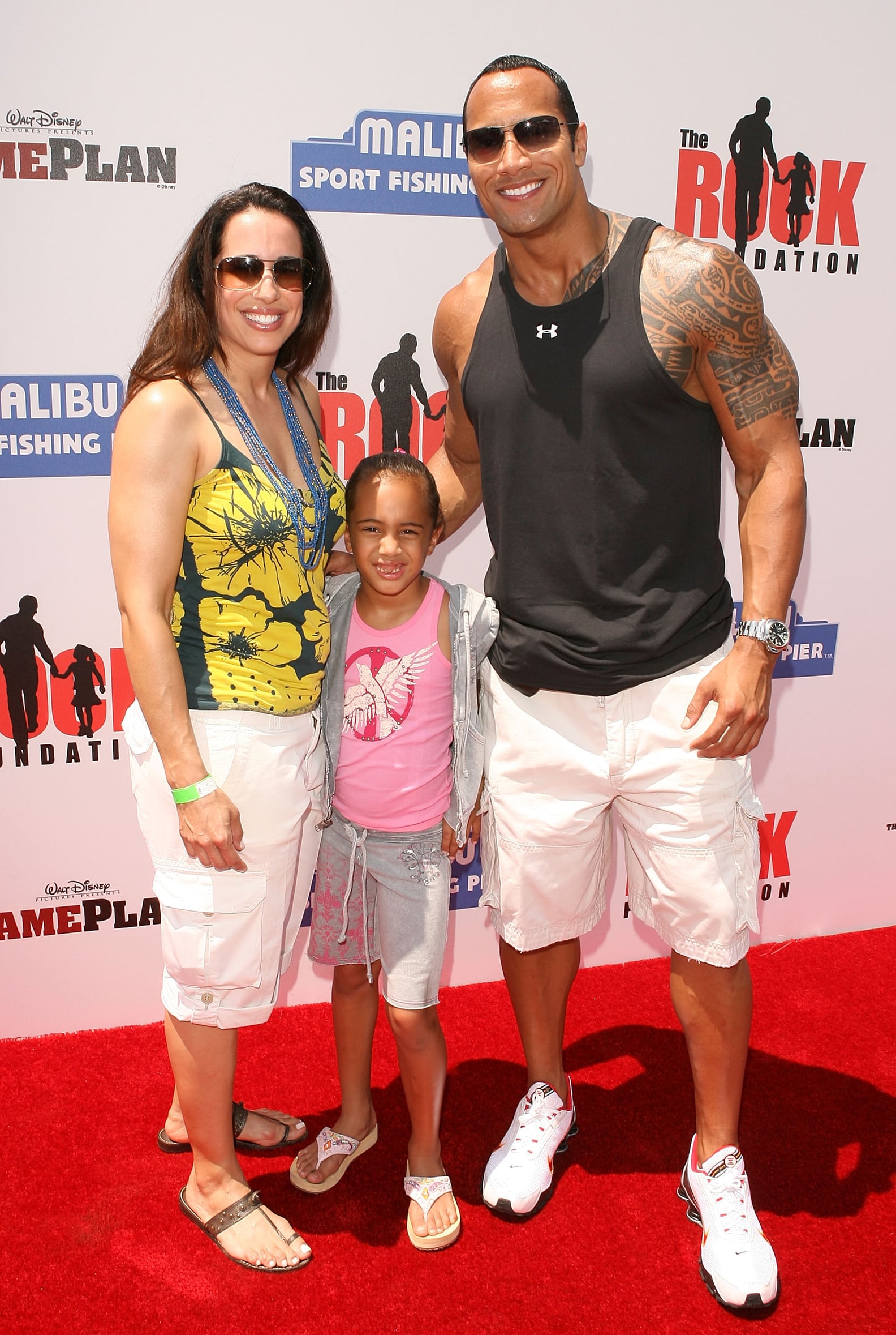 Cute Pictures of Dwayne Johnson and His Blended Family | PS Celebrity