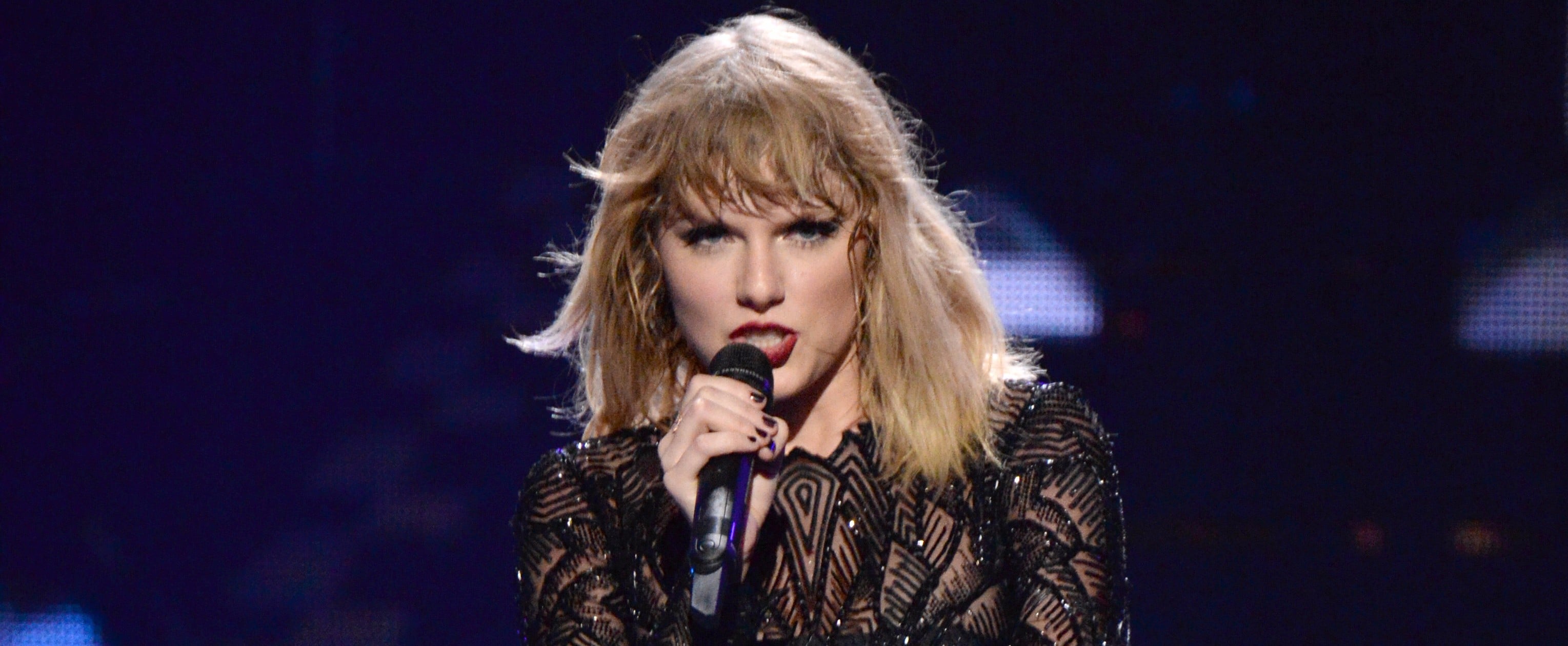 Taylor Swift "Look What You Made Me Do" Details | PS Entertainment