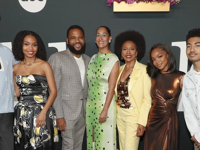 The Black-ish Cast Say Goodbye After 8 Seasons | POPSUGAR Entertainment