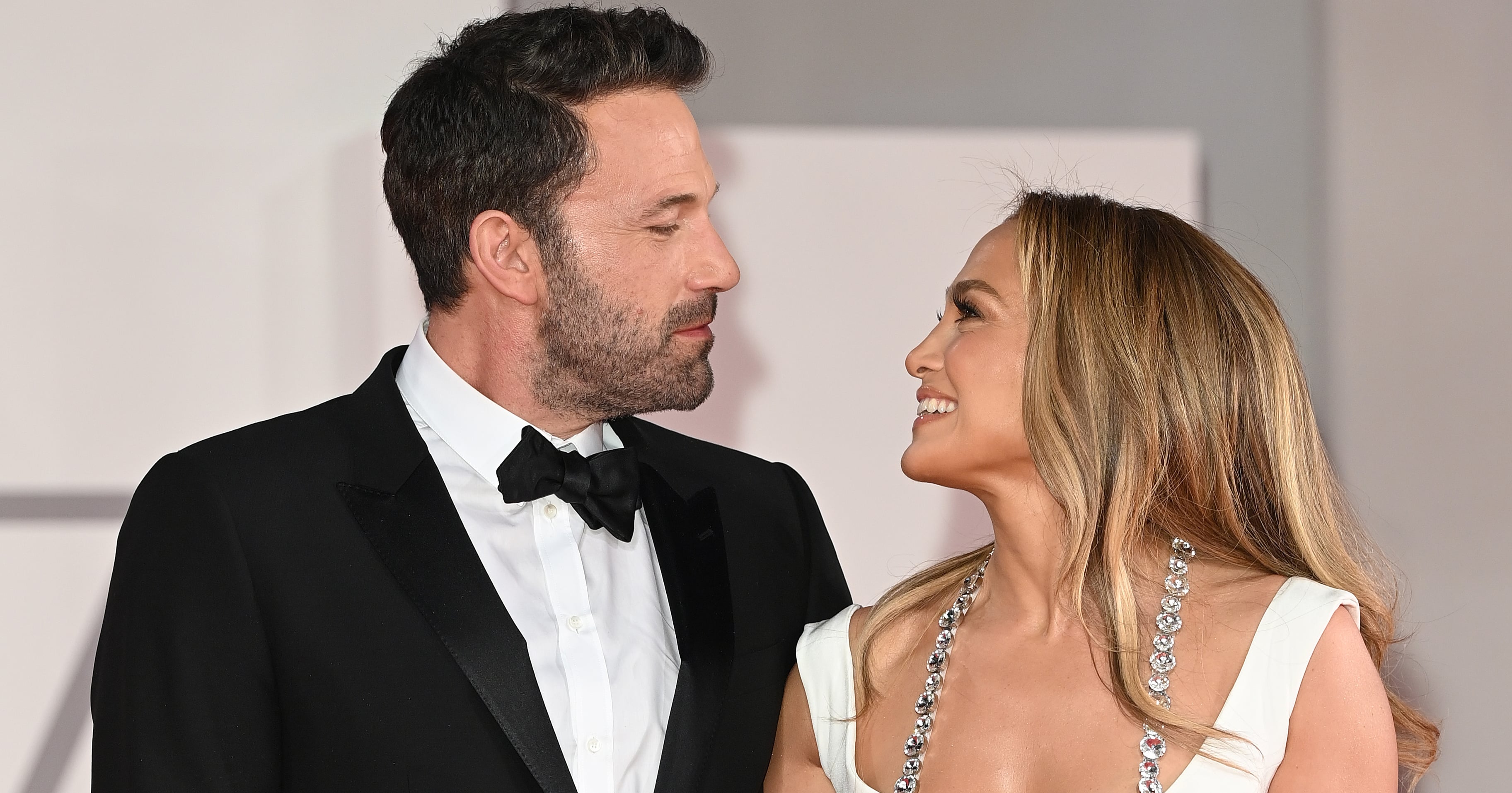 Jennifer Lopez and Ben Affleck Cuddle Up in Venice | Photos | PS Celebrity