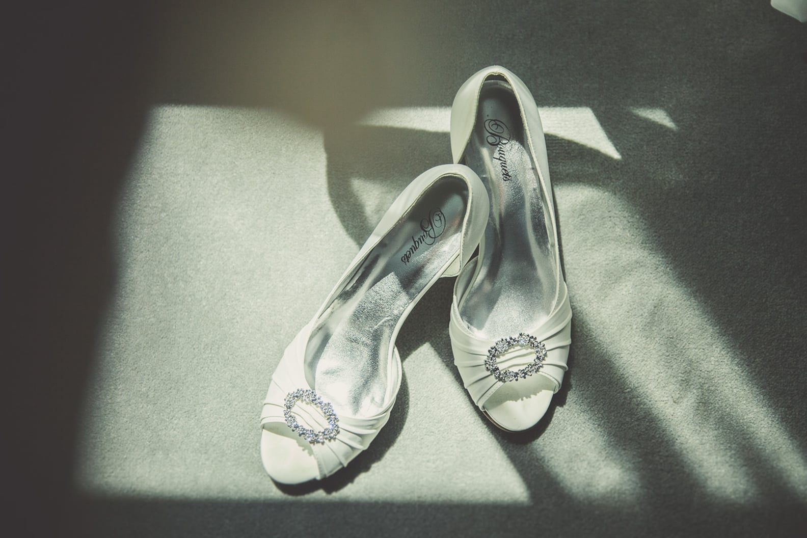 Rainy Canadian Wedding | PS Love