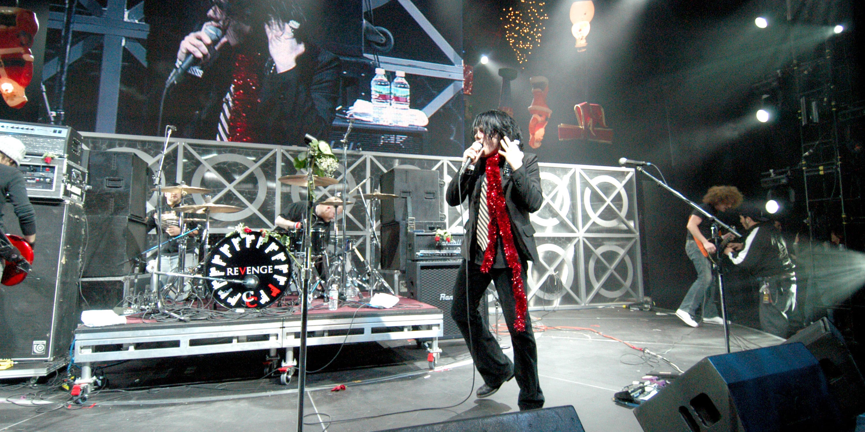 Early-2000s Emo Workout Playlist | PS Fitness