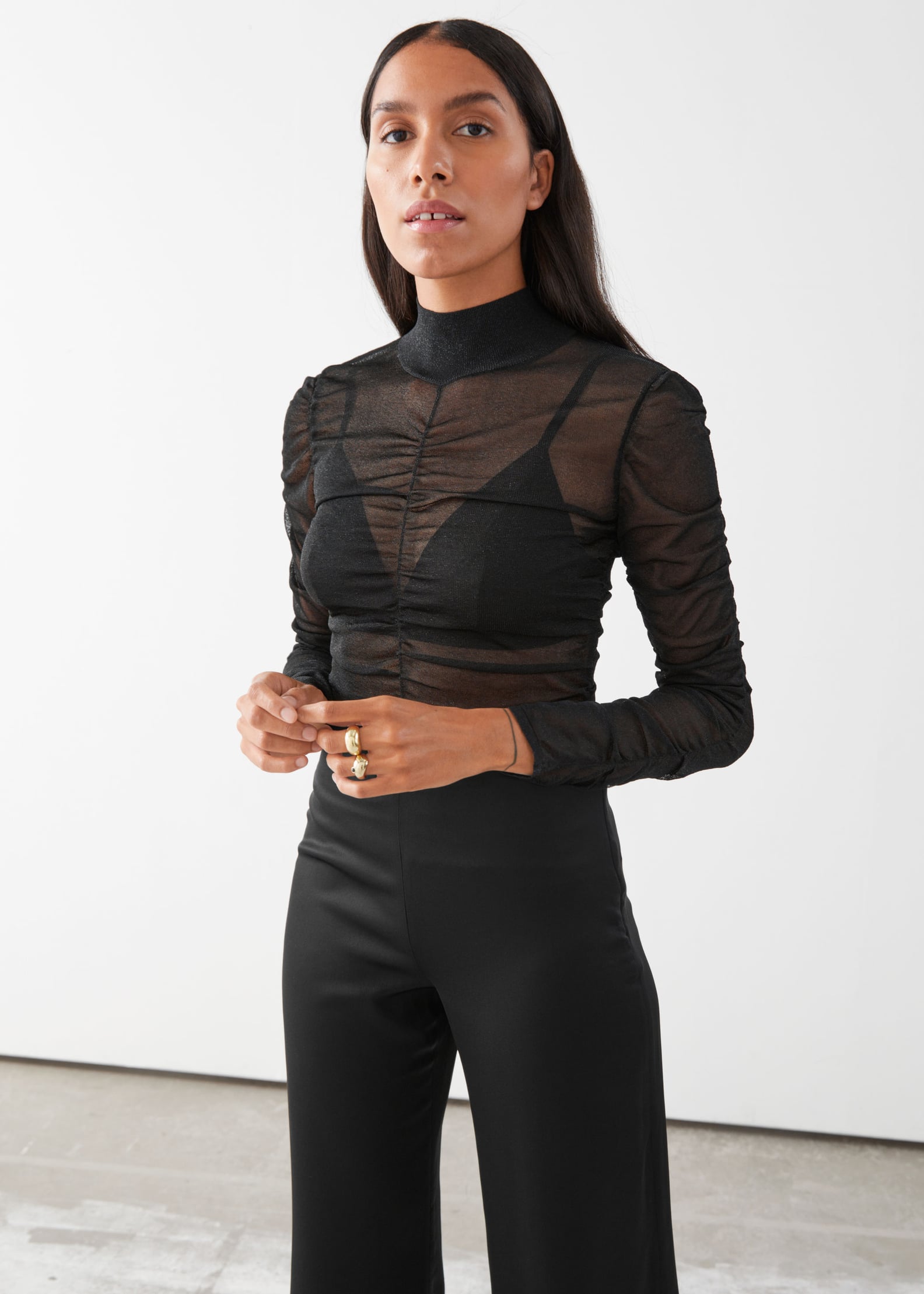 Second-Skin Thin Tops | 2021 Guide | PS Fashion