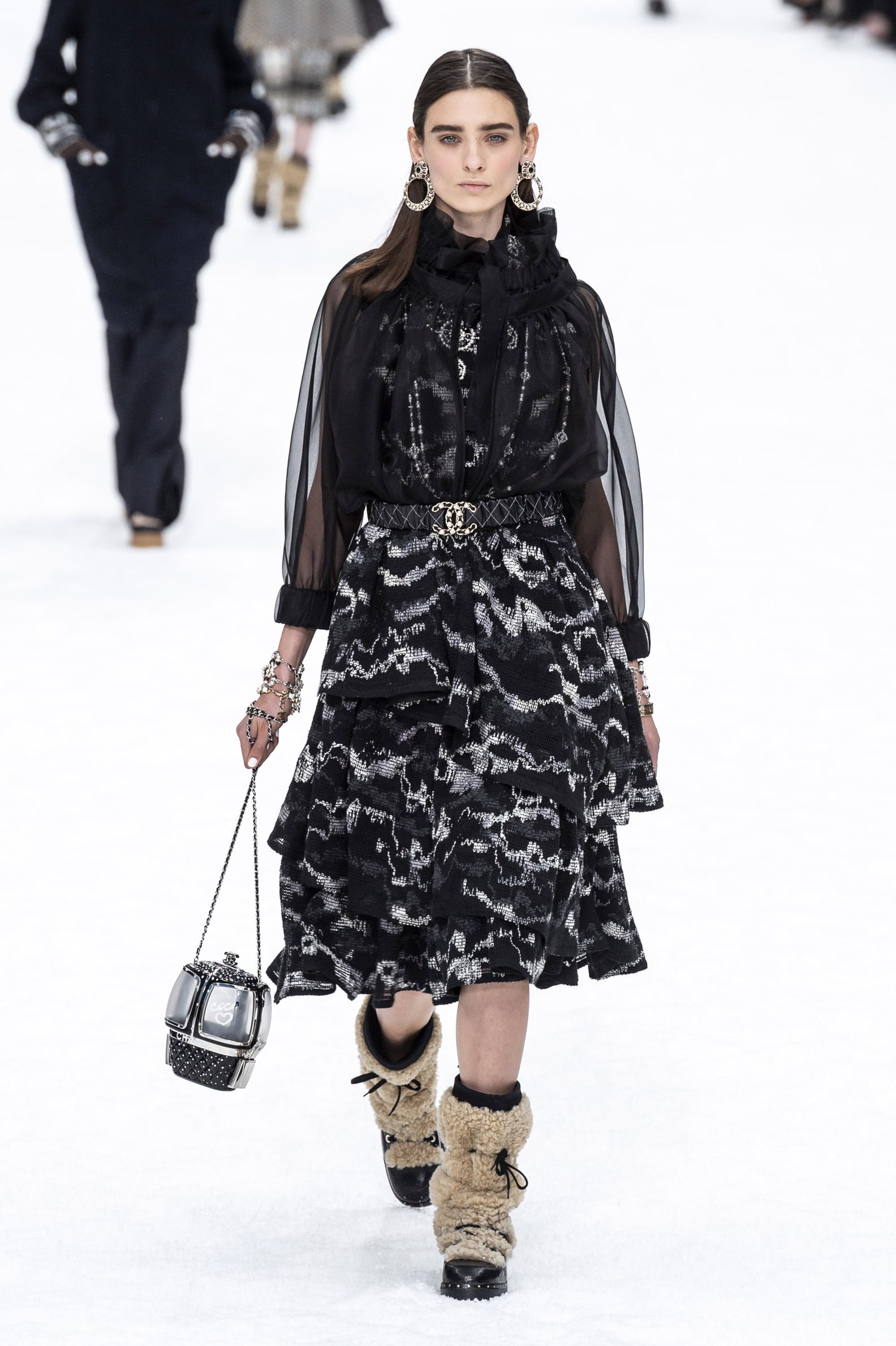 Chanel Fall 2019 Runway Pictures | PS Fashion