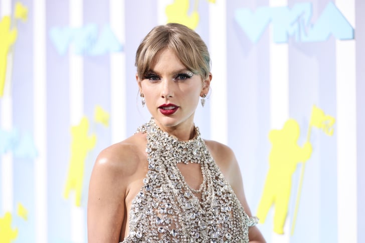 Taylor Swifts Crystal Oscar De La Renta Dress At 2022 Vmas Popsugar