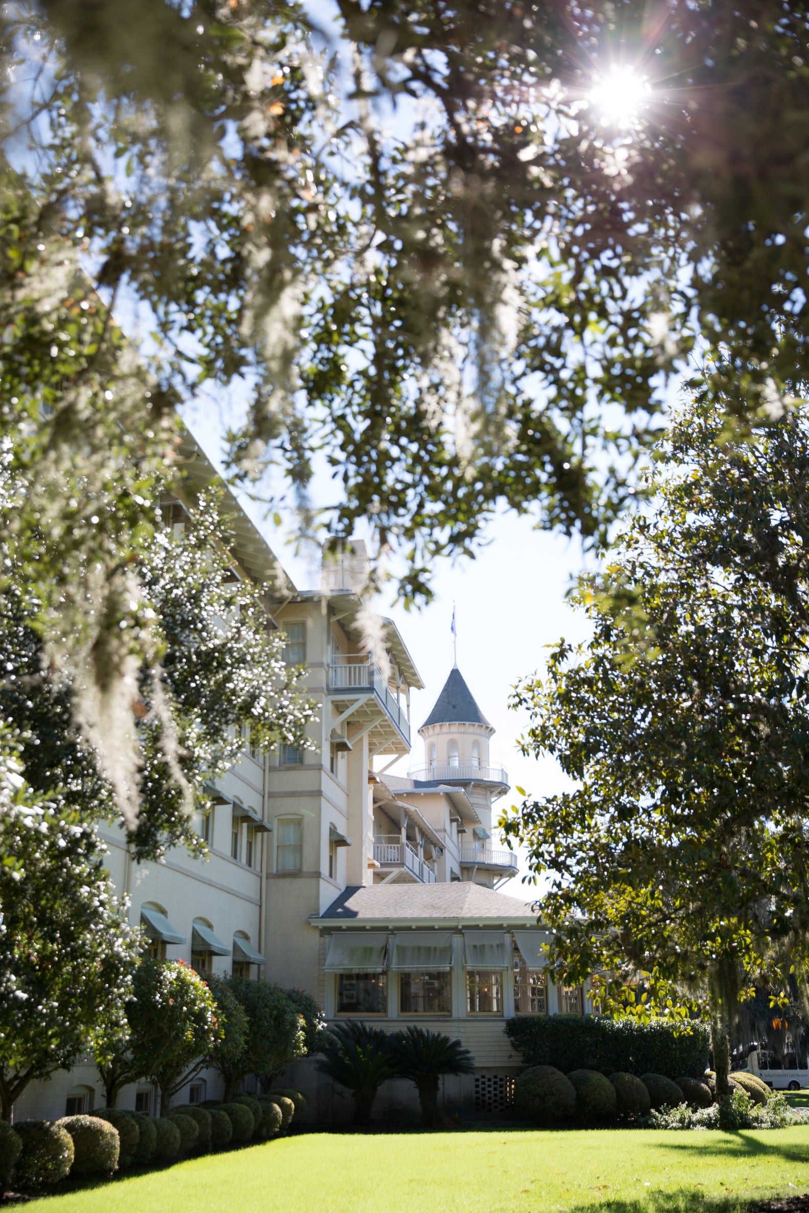 This Spider-Man-Themed Wedding Is "Marvel-ous" | PS Love