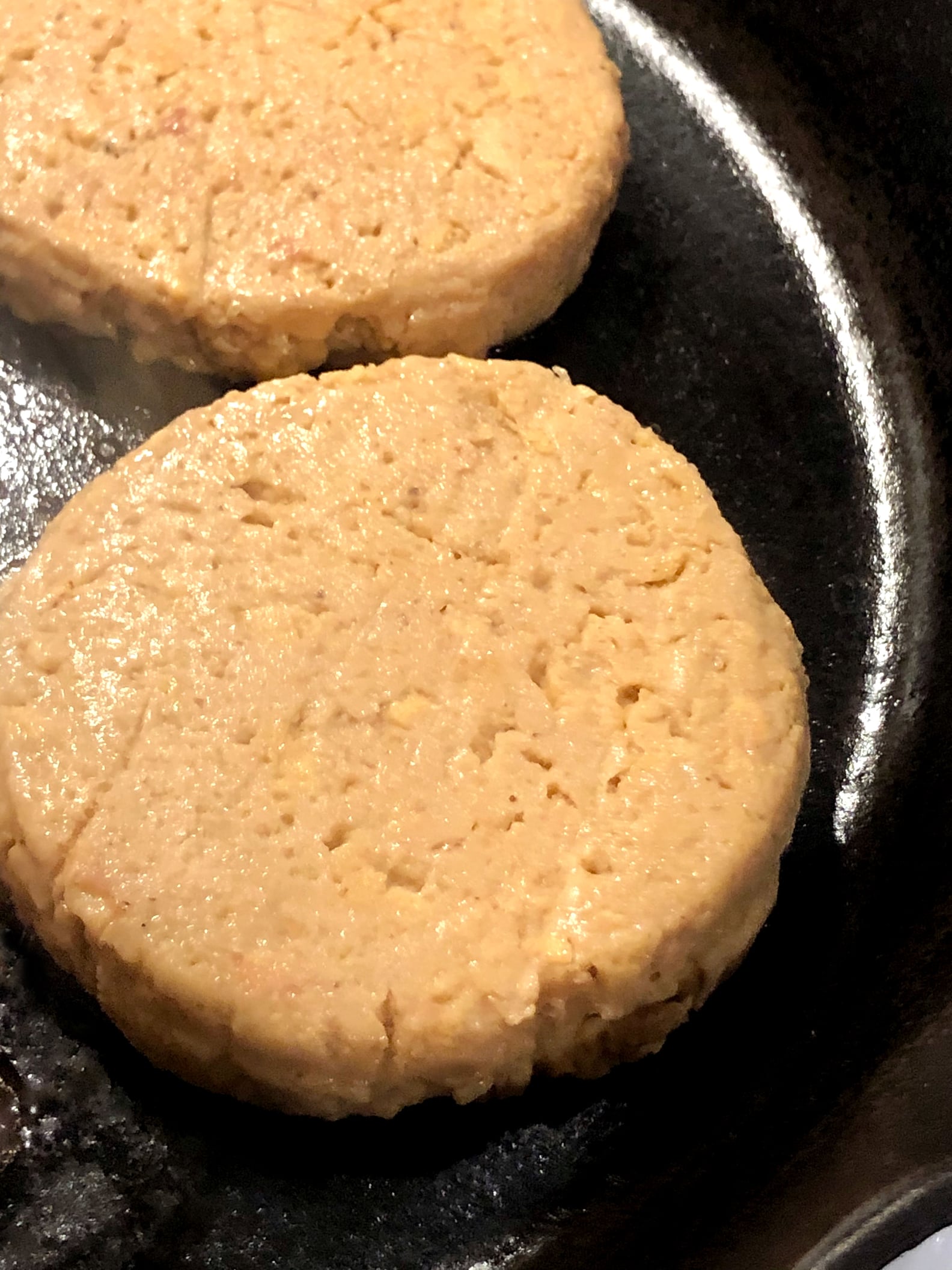 Trader Joe's Turkeyless Protein Patties Plant-Based Burgers | PS Fitness