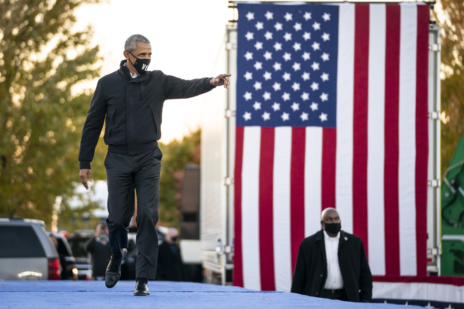 The Story of Barack Obama's Jacket on His InStyle Cover | POPSUGAR Fashion