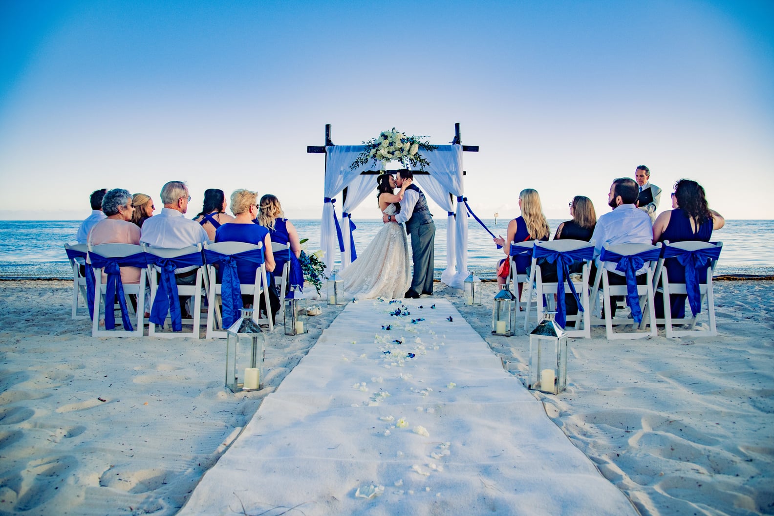 Pantone's 2020 Color of the Year Classic Blue Wedding Ideas | PS Love