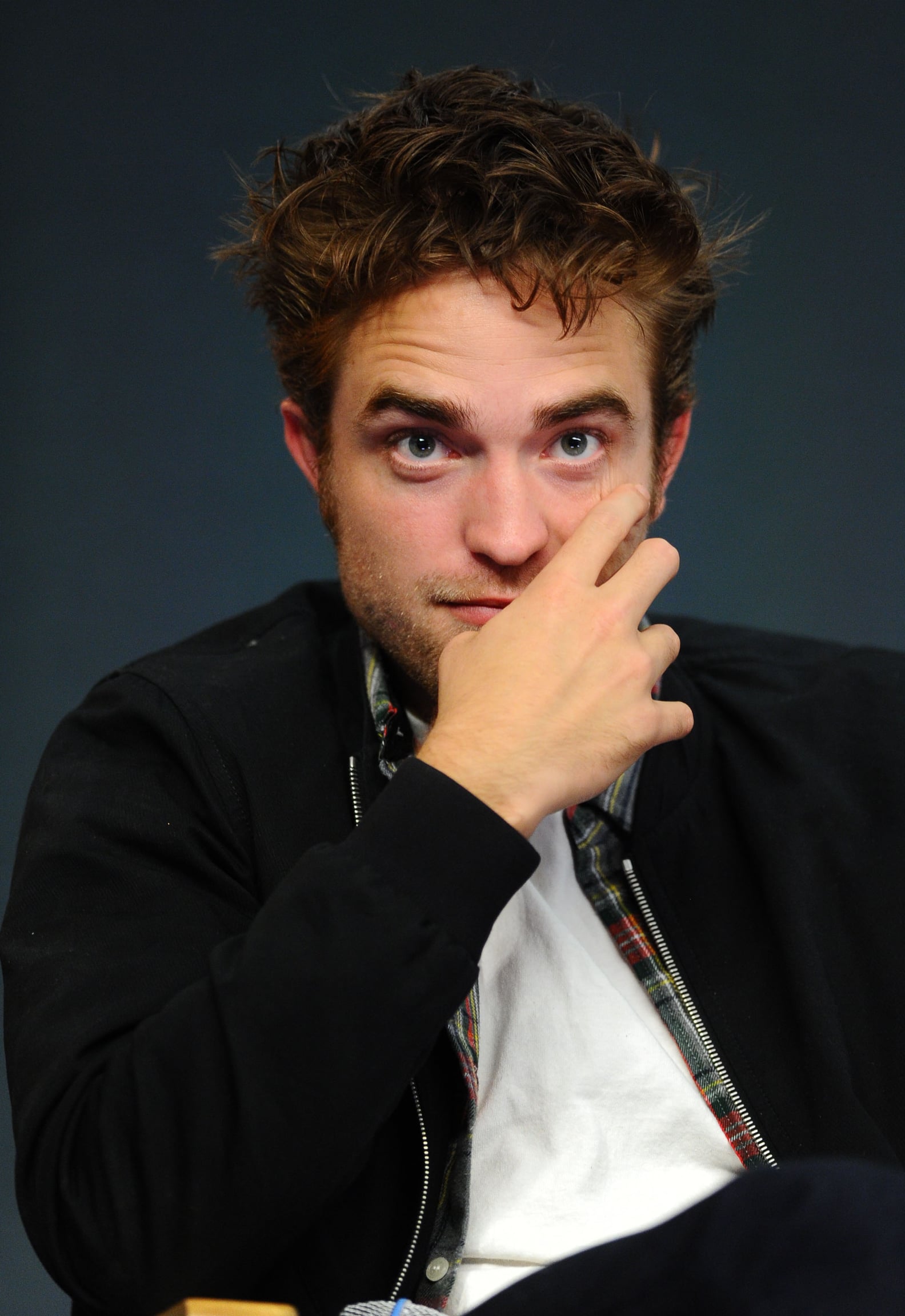 Robert Pattinson's Facial Expressions | PS Celebrity