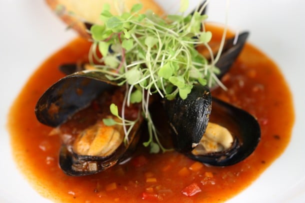 San Francisco Style Mussels Cioppino