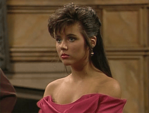 Kelly Kapowski Pictures | PS Celebrity