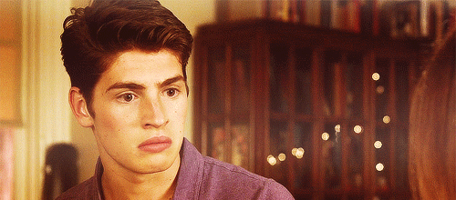 Theories For "A" on Pretty Little Liars | POPSUGAR Entertainment