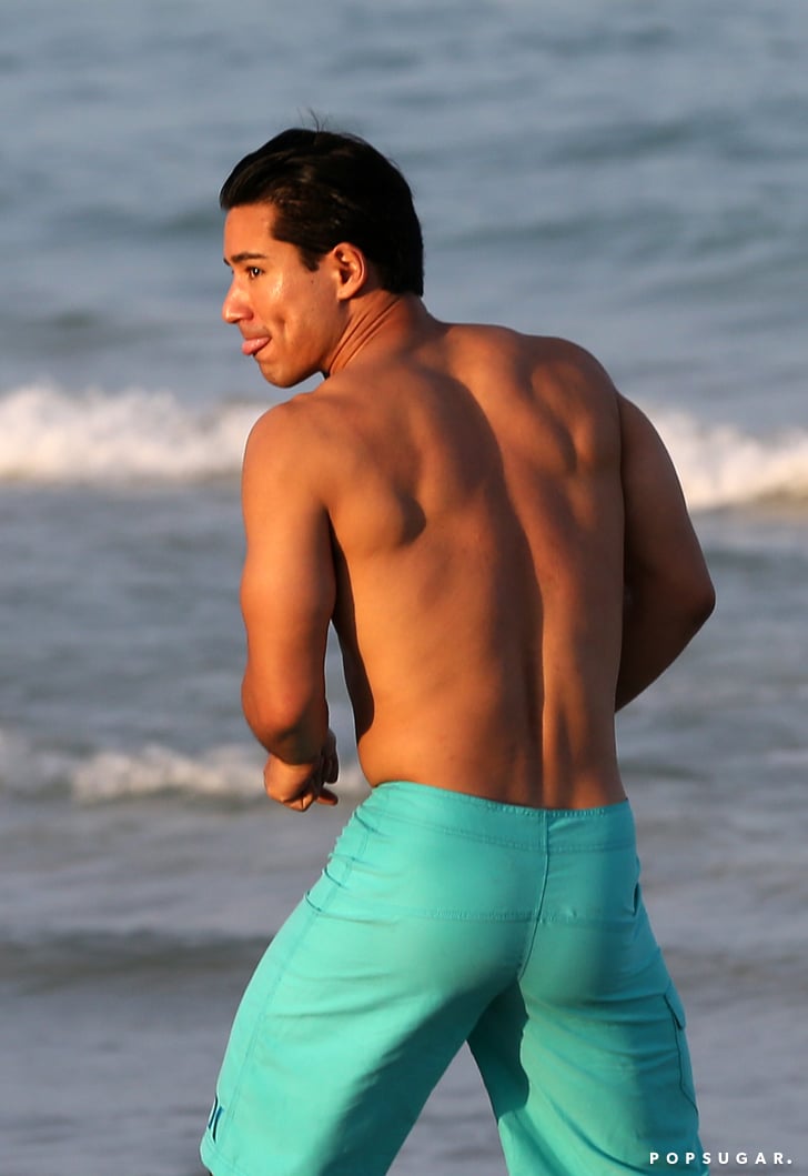 Shirtless Mario Lopez With Wife In Miami Beach Pictures Popsugar