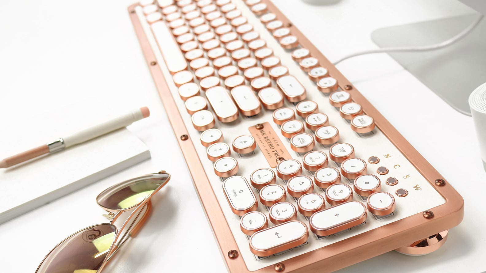 Rose Gold Typewriter Keyboard | PS Love