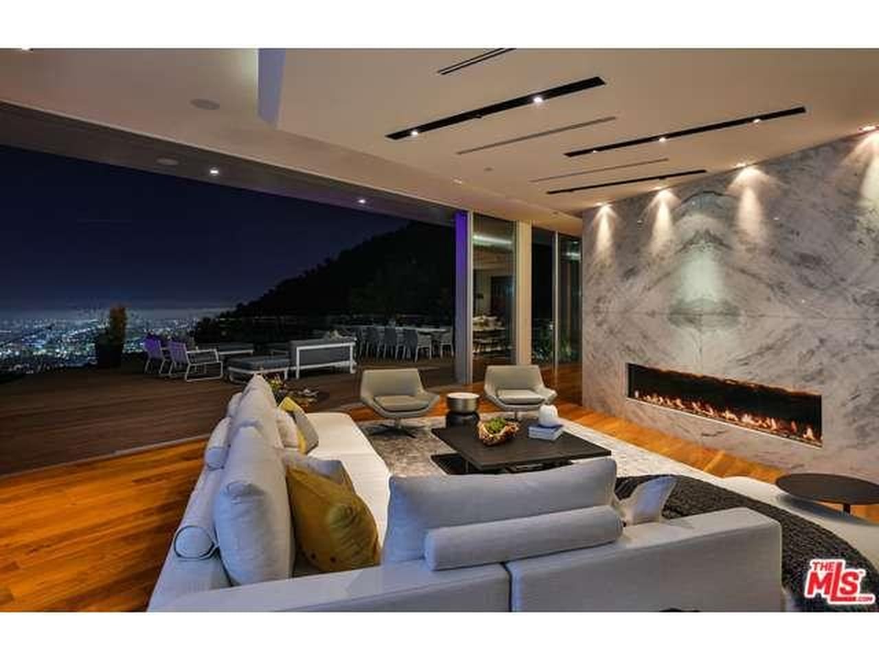 Brittany Murphy's House Is For Sale | PS Home
