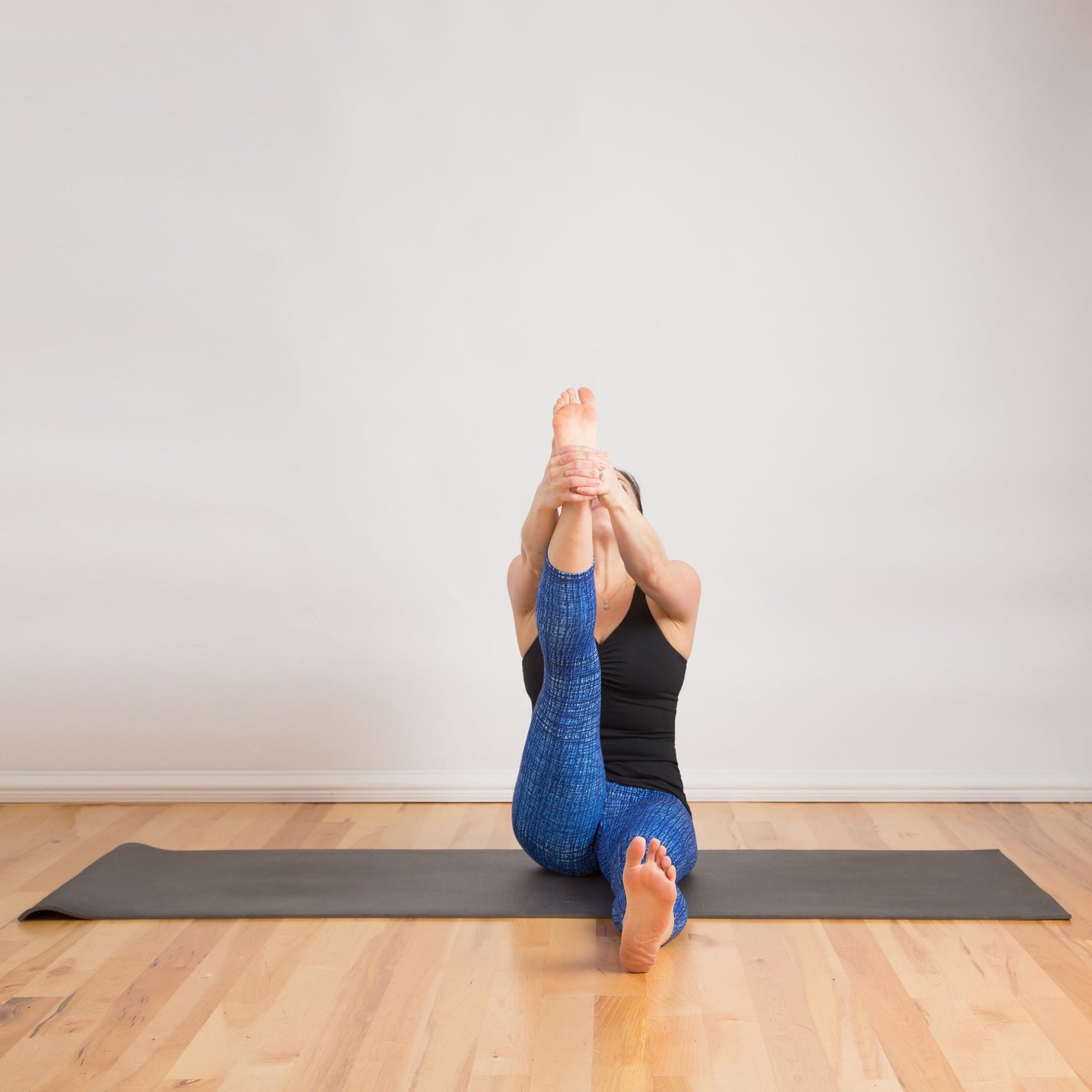 Stretches For Tight Hamstrings | PS UK Fitness