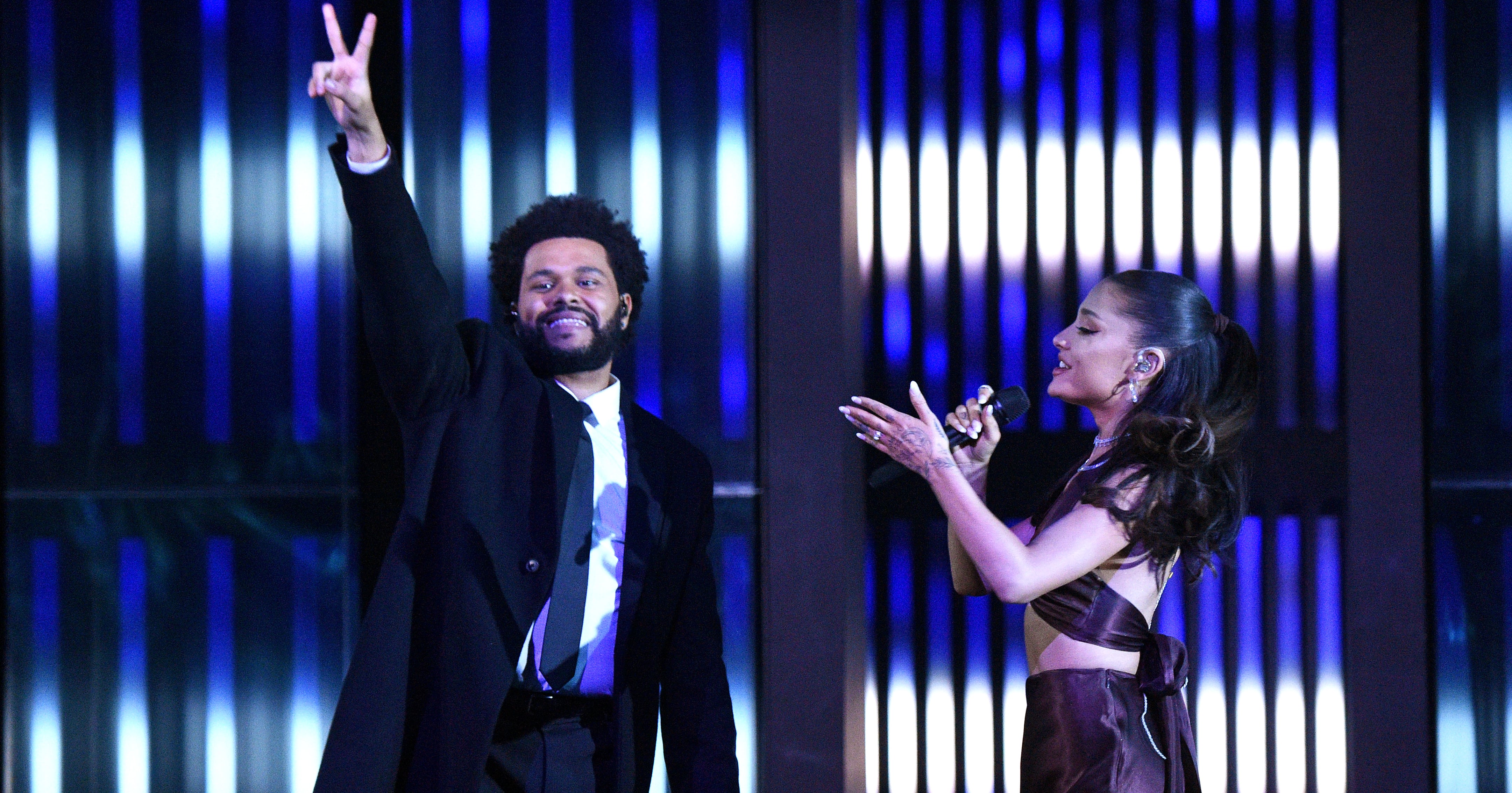 The Weeknd and Ariana Grande Perform at iHeartRadio Awards | PS ...