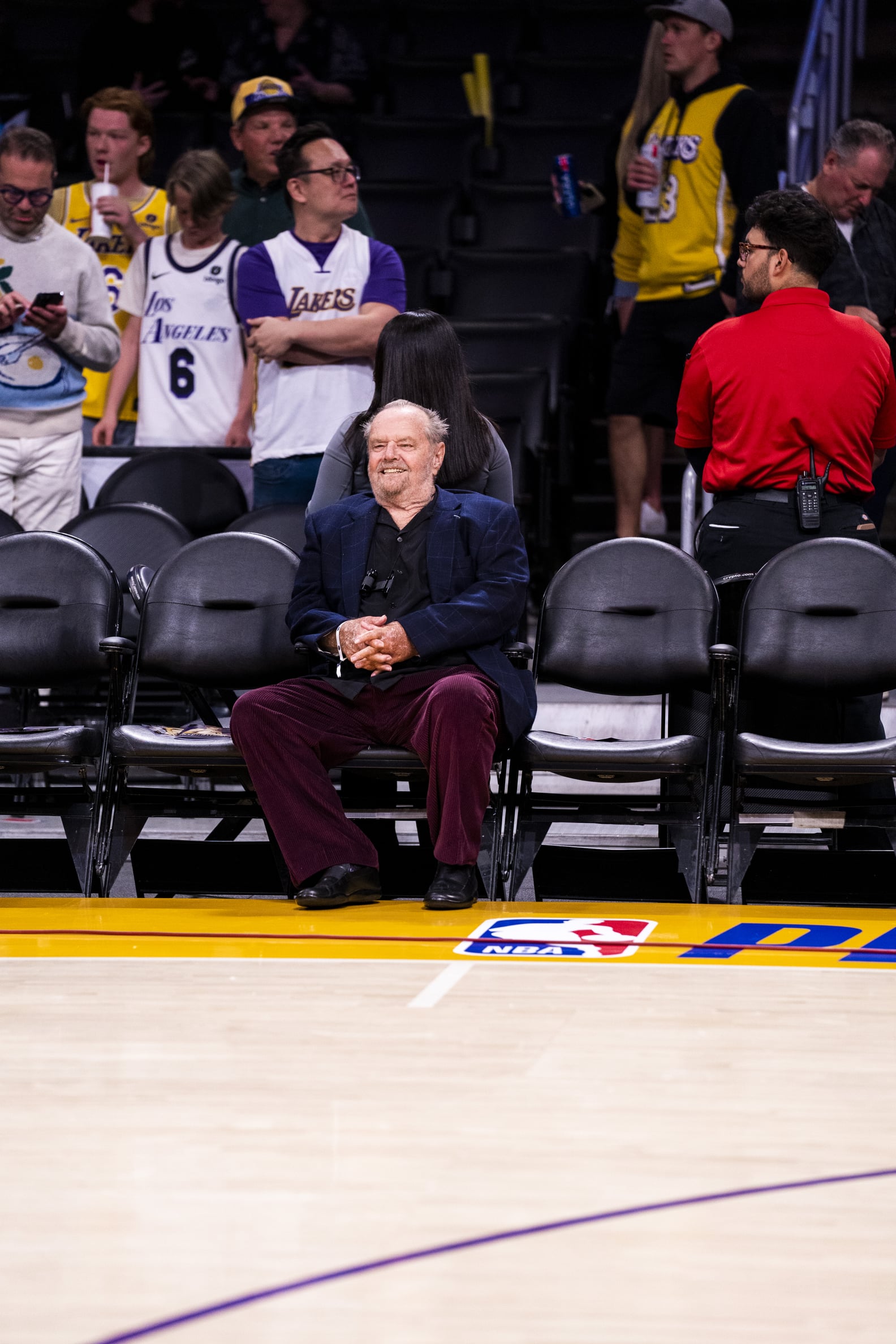 Jack Nicholson Makes Rare Public Appearance at Lakers Game | PS Celebrity
