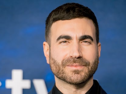 Who Is Brett Goldstein Dating? | POPSUGAR Celebrity