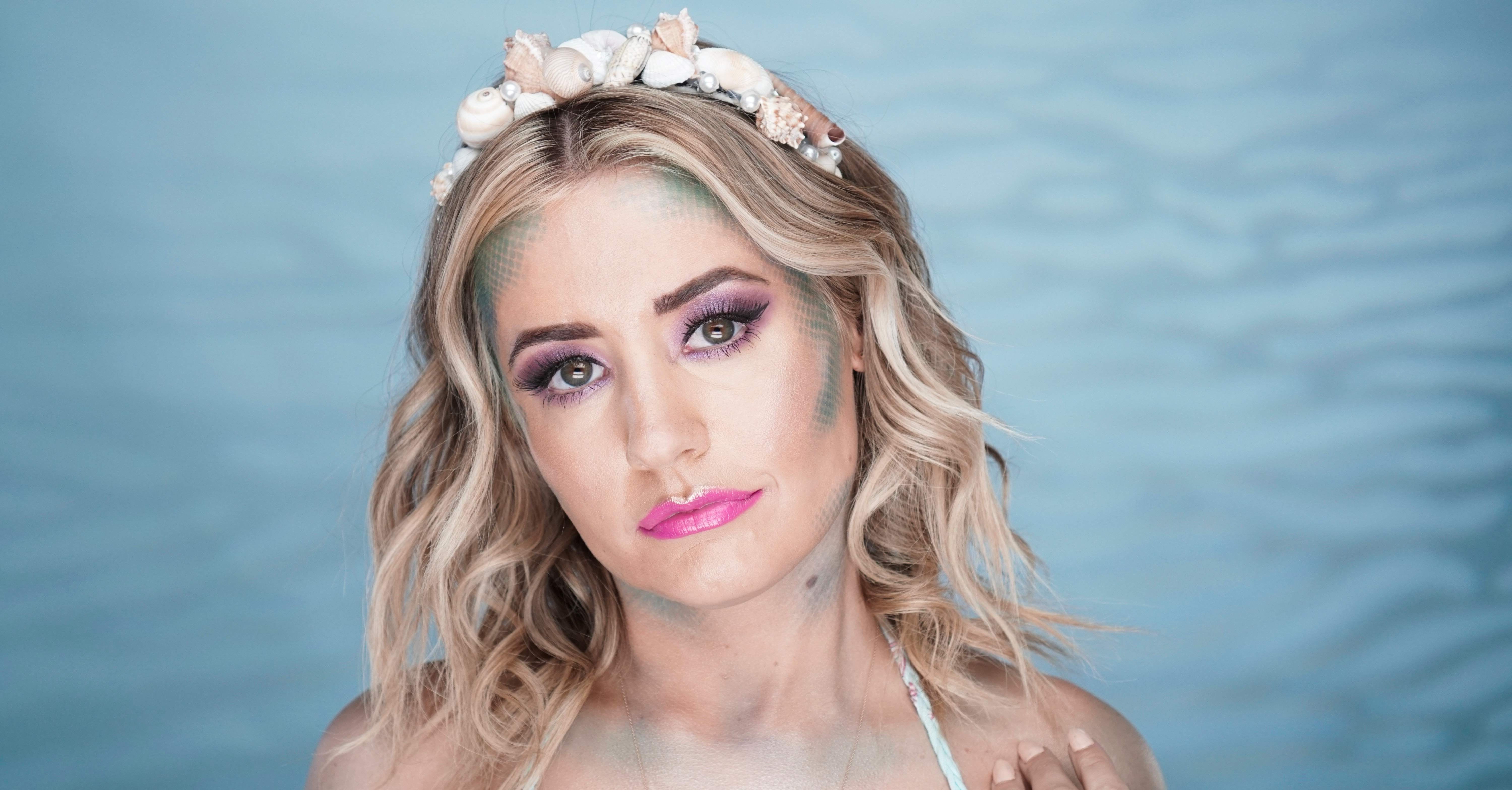 Mermaid Makeup Fishnets | Tutorial | POPSUGAR Beauty