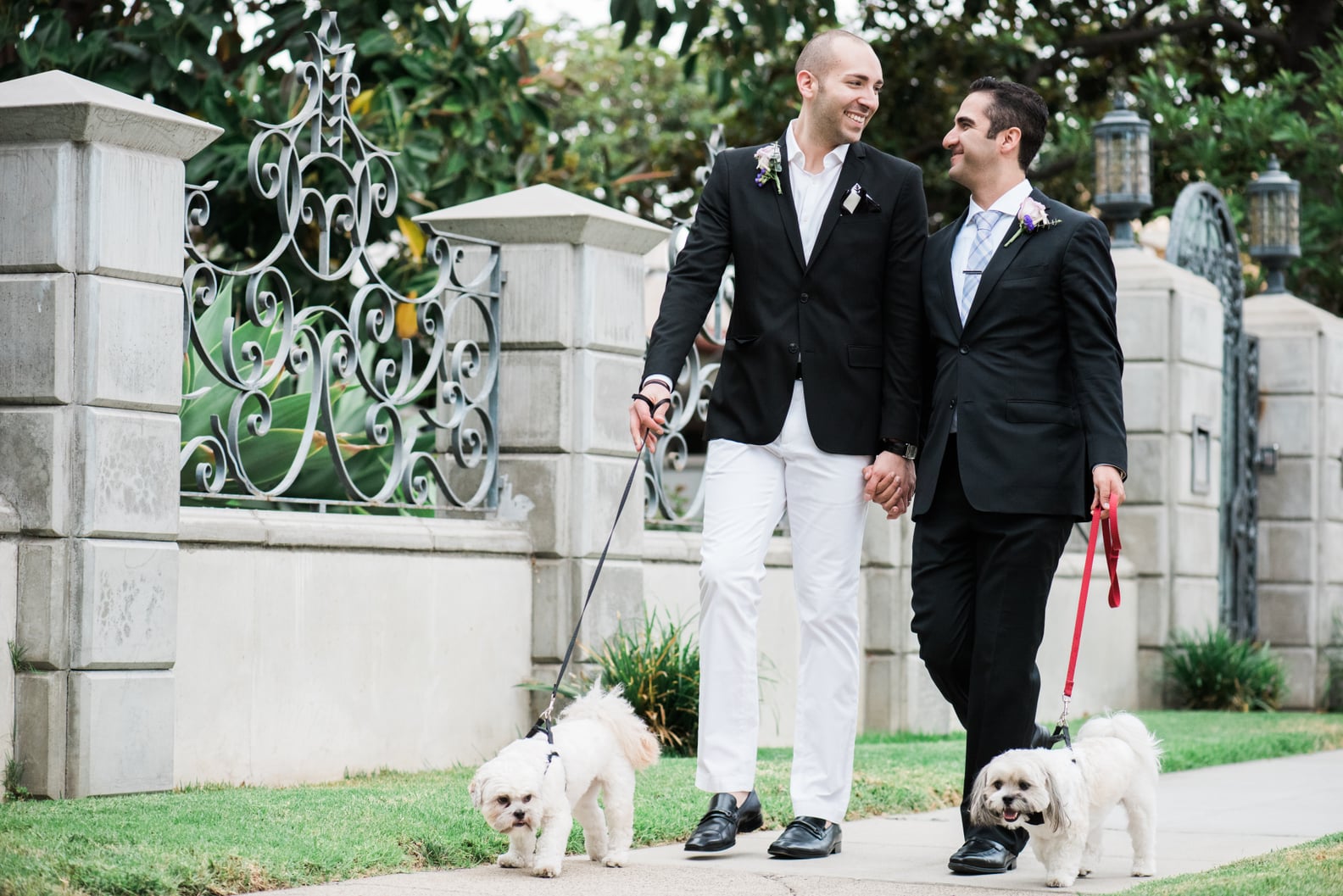 Restaurant Courtyard Wedding | PS Love