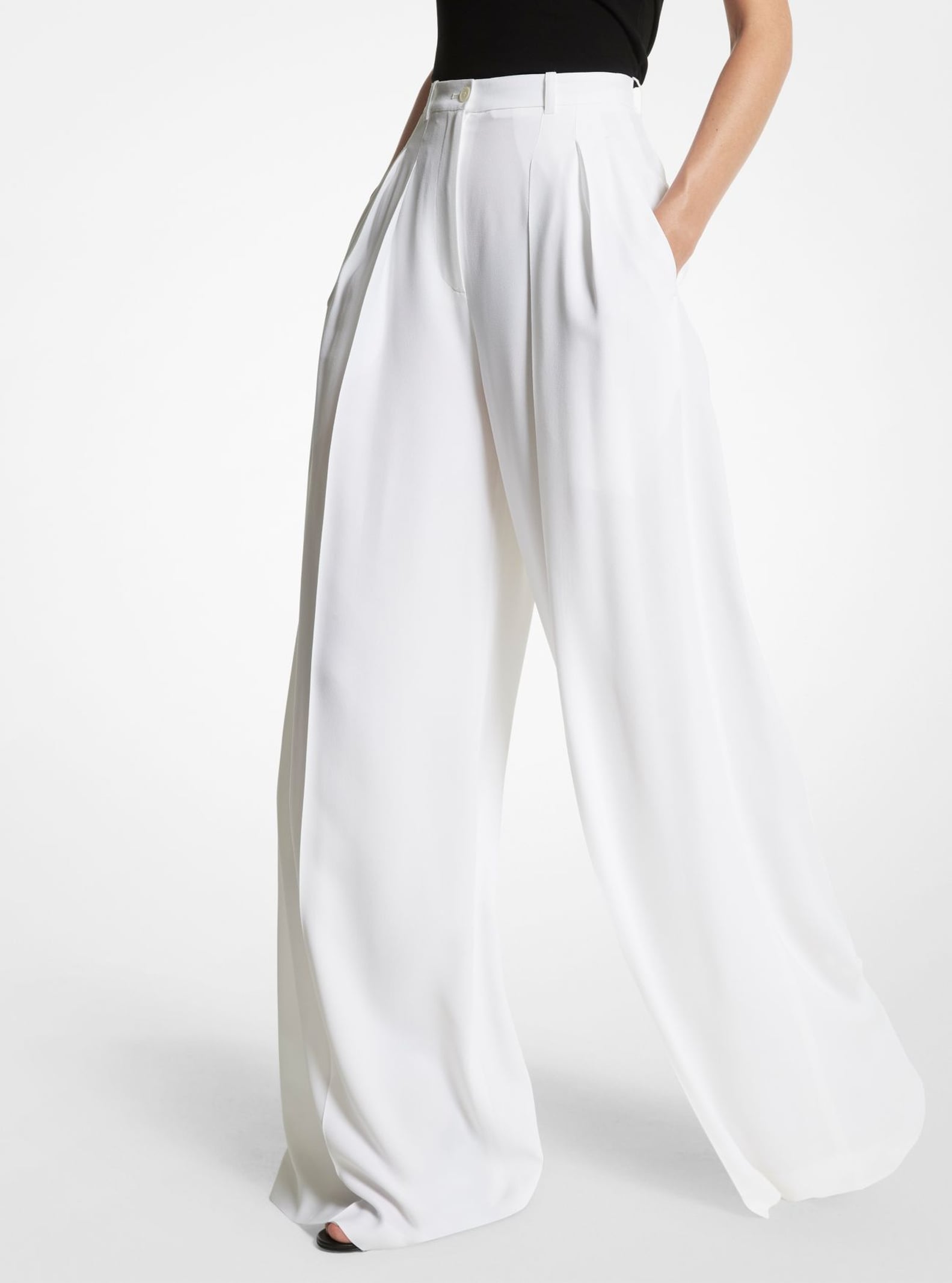 Jennifer Lopez's White Michael Kors Shirt on Instagram | PS Fashion