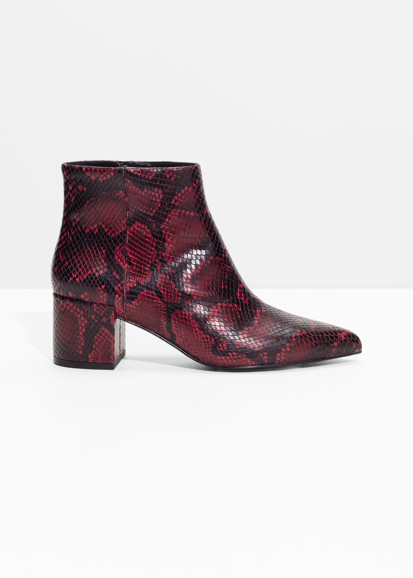 Gigi Hadid Red Snakeskin Boots From Mango | PS Fashion