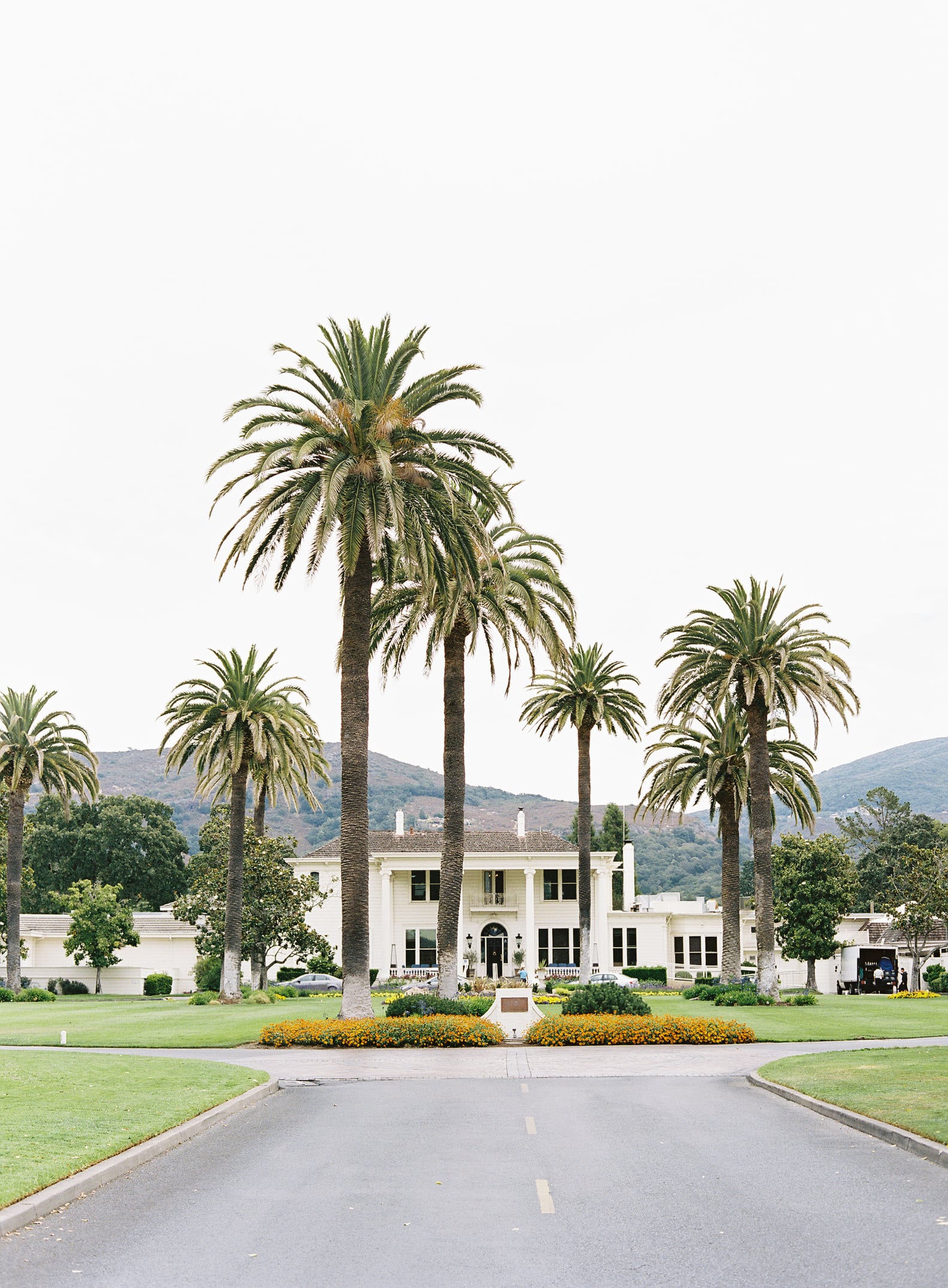 Outdoor Napa Summer Wedding Pictures | PS Love