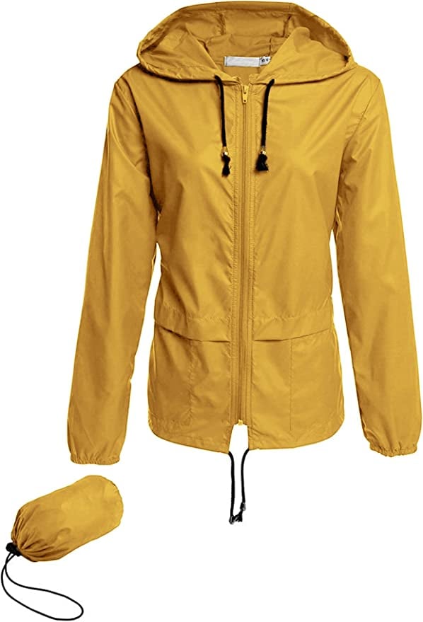 Best Windbreaker Jackets of 2022 | POPSUGAR Fashion