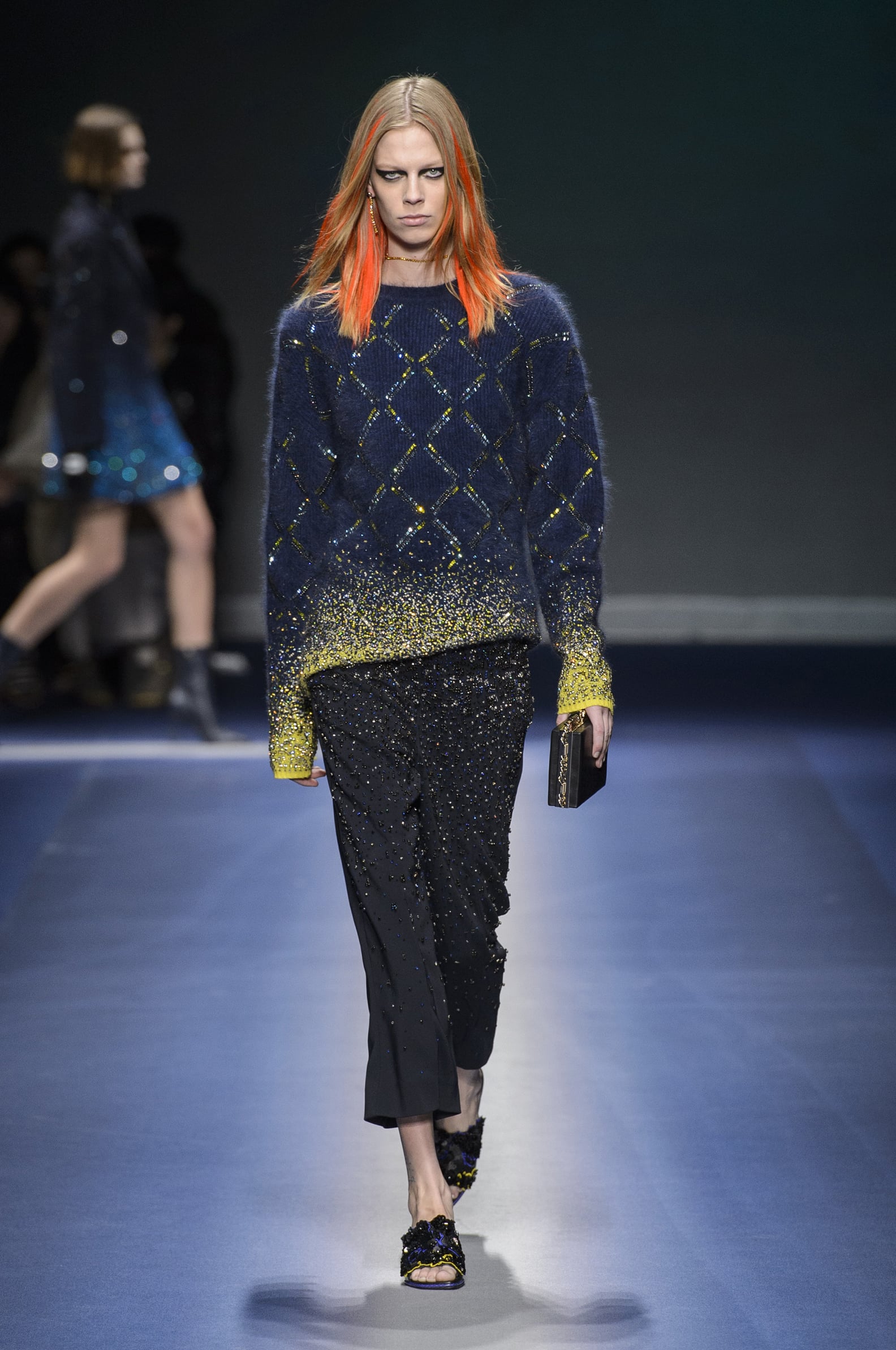 Versace Fall 2017 Runway | PS Fashion