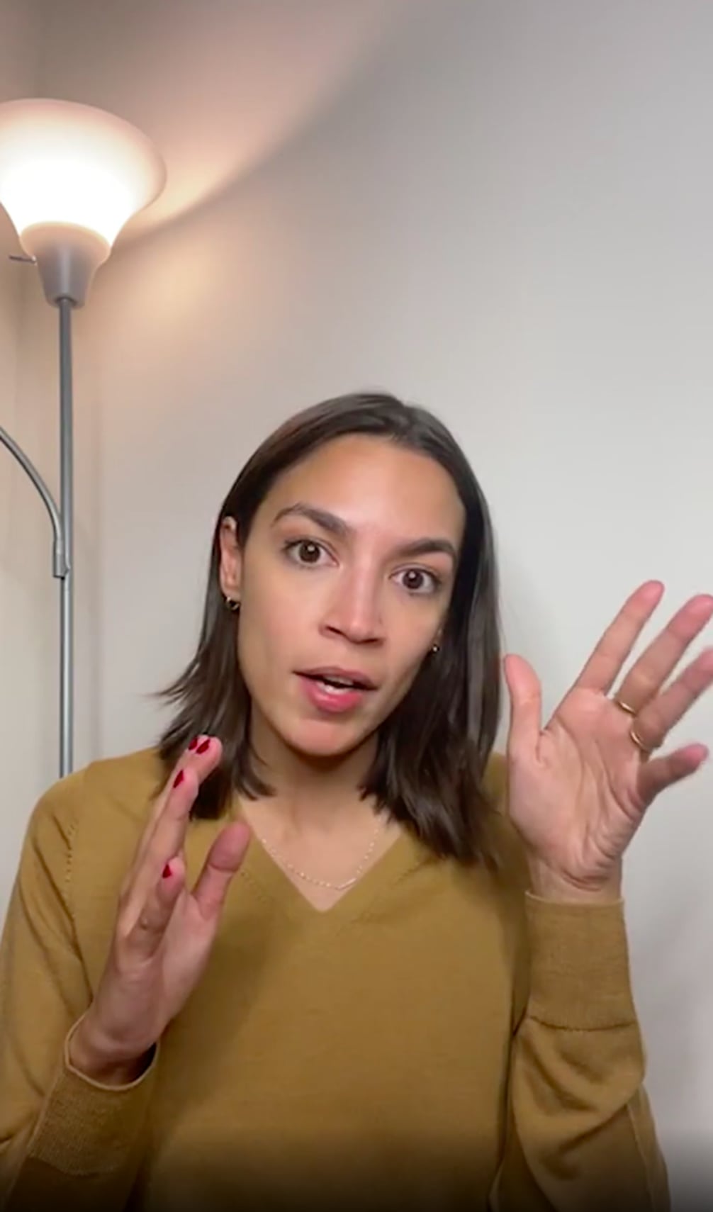 Alexandria Ocasio-Cortez Debuted a Lob Haircut For Spring | PS Beauty