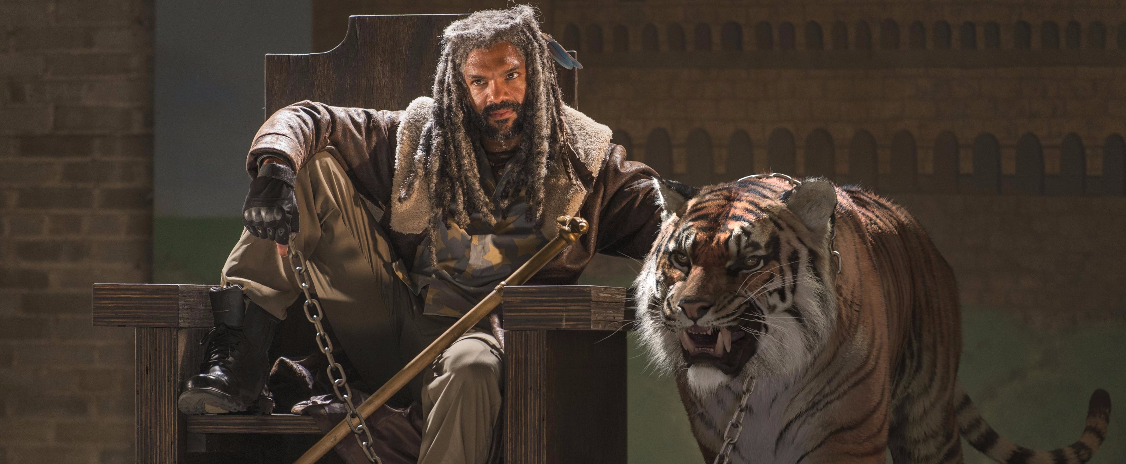 How Does The Walking Dead Create Shiva the Tiger? | PS Entertainment