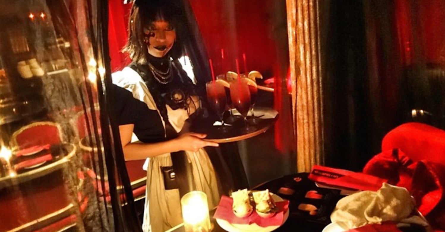 Vampire Cafe in Japan | POPSUGAR Smart Living