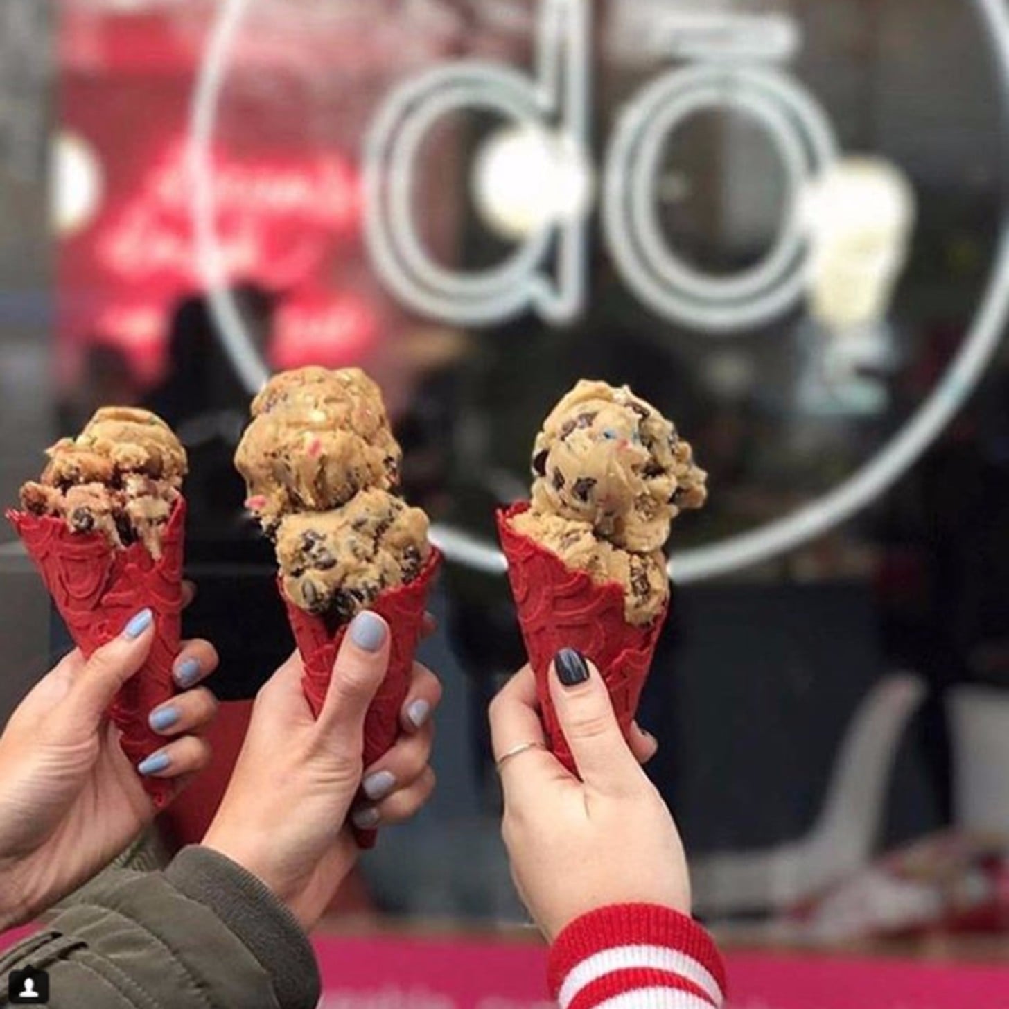 Do Edible Cookie Dough Shop in NYC | PS Food