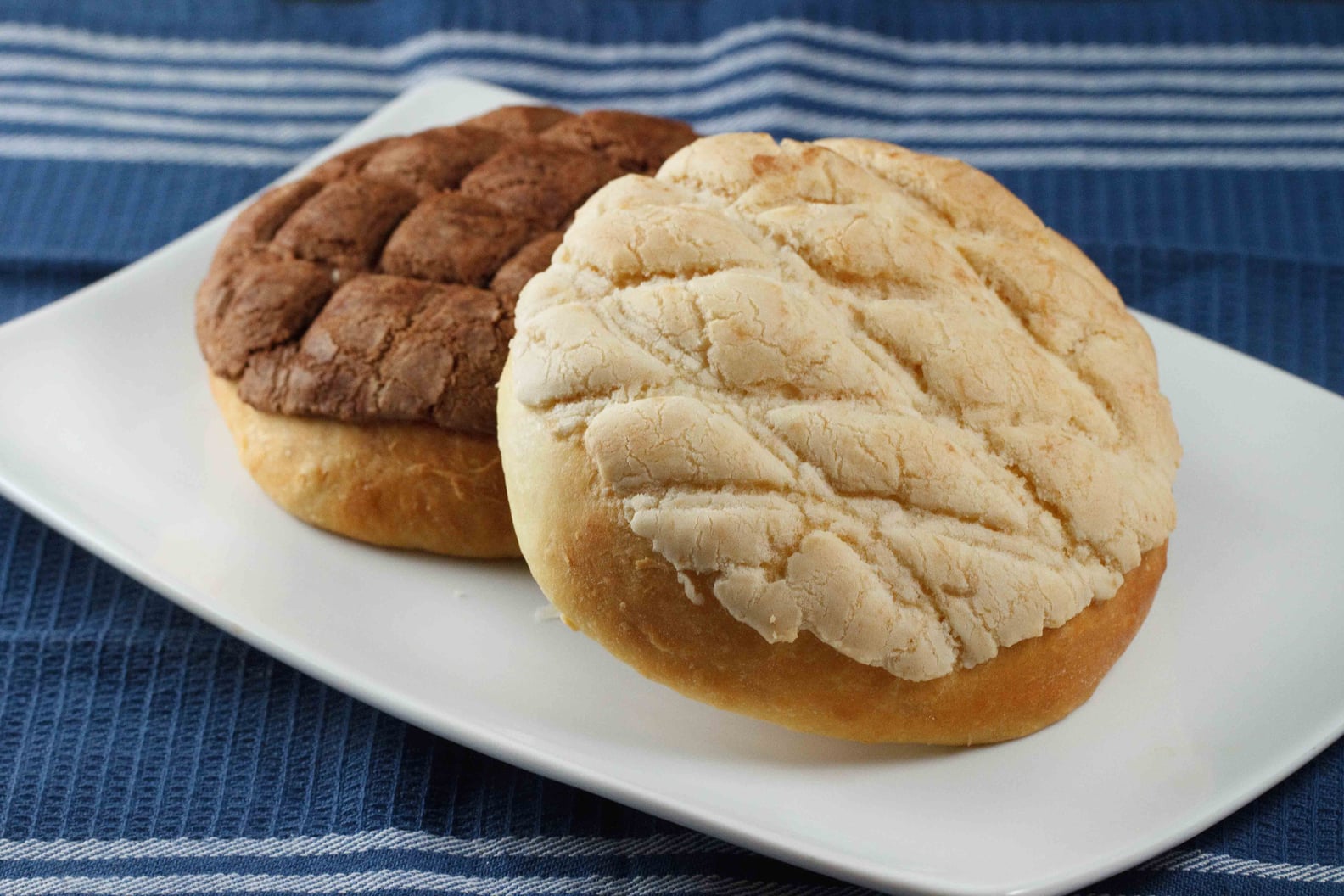 Mexican Pan Dulce Conchas Recipes | PS Latina