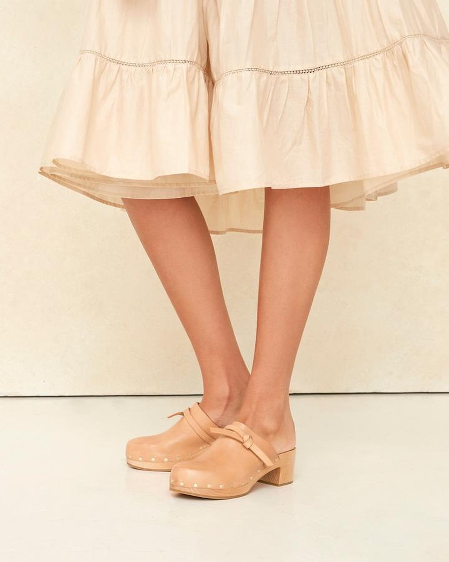 Most Comfortable and Cozy Clogs | PS Fashion