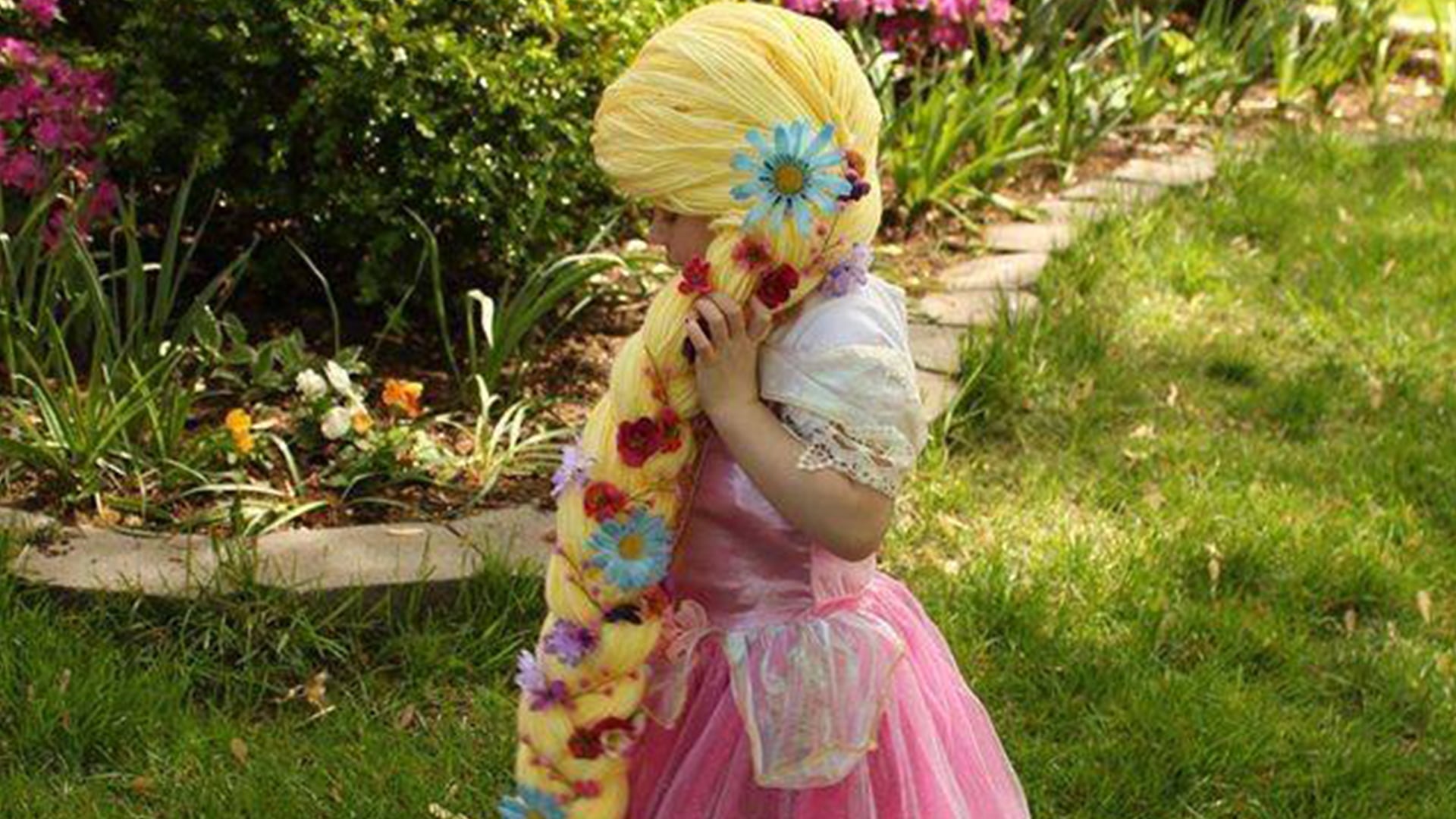 Mom Makes Princess Wigs For Children With Cancer | PS Family