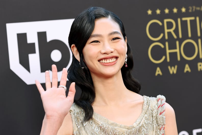 HoYeon's Louis Vuitton Dress at the Critics' Choice Awards | PS Fashion