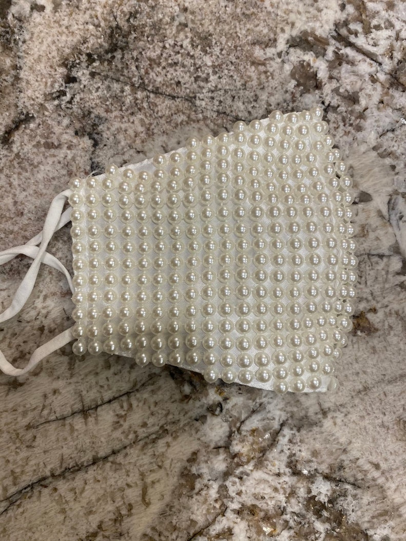 10 Street Style Outfits With Face Masks at Fashion Week | PS Fashion